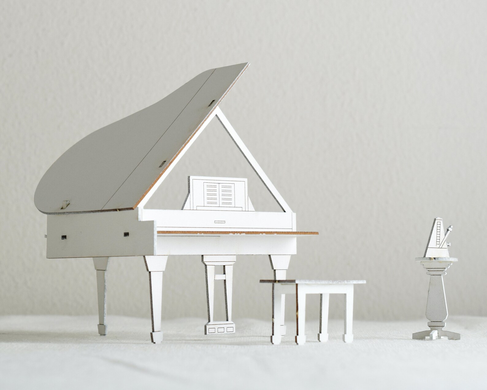 Grand Piano Model Kit, Piano, Bench & Metronome, Scale 18:1, Miniature ...