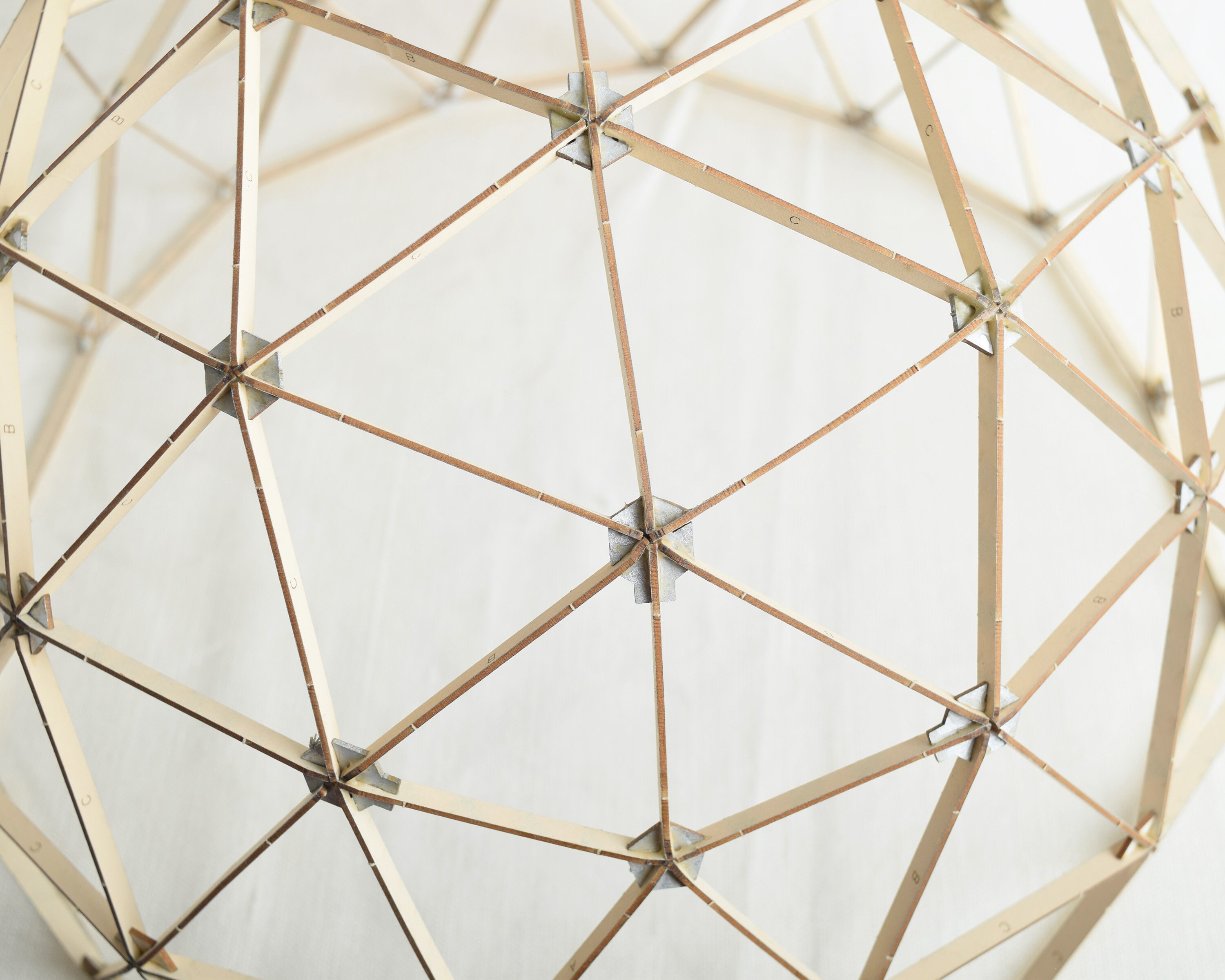 Geodesic Dome Model Kit, 13" Diameter, 3-frequency Icosahedron - Etsy UK