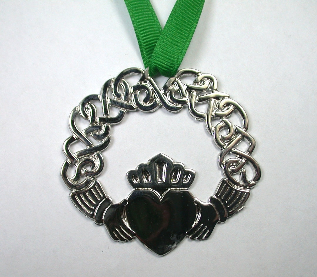 Celtic Claddagh Wreath Ornament: 2 1/4" X 2 1/4" - Comes in Velveteen ...