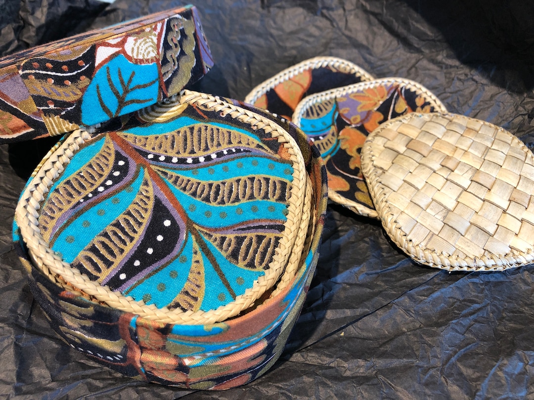 Indonesian Batik 12 Piece Coasters in Box Vintage - Etsy