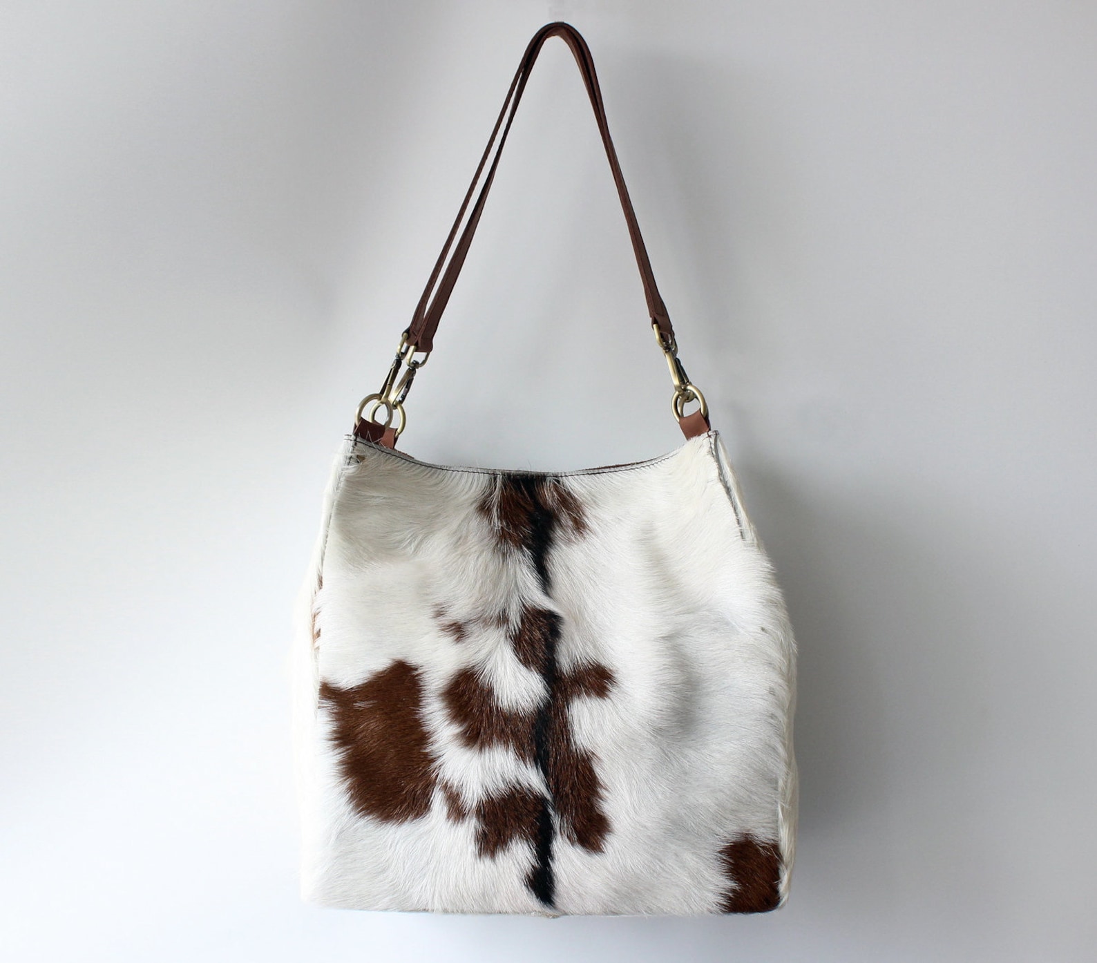 LARGE COW HIDE Purse With Zipper Brown White Hair on Hide - Etsy