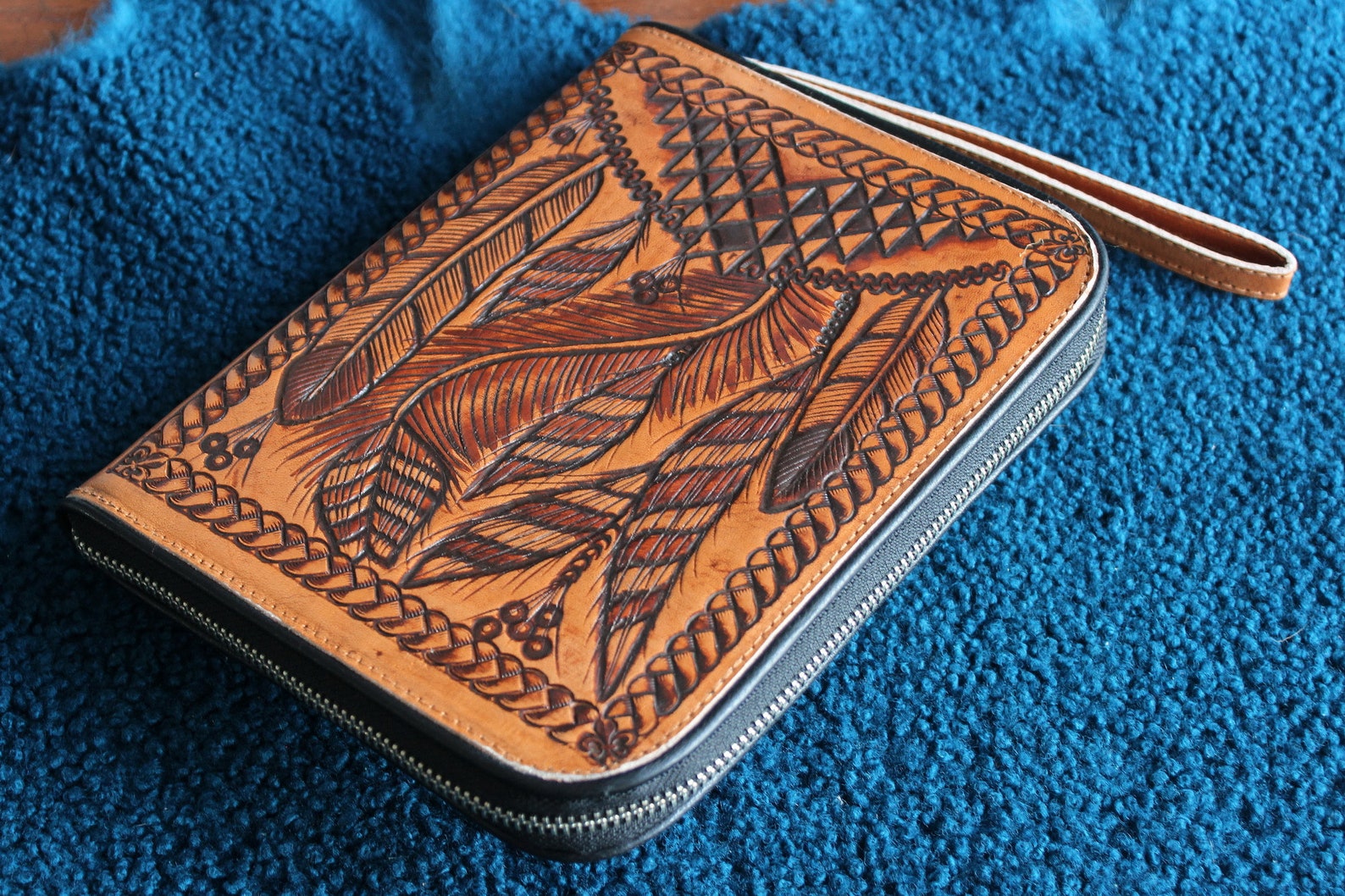 PERSONALISED TRAVEL WALLET / Tribal Feathers Leather Clutch / | Etsy