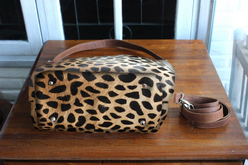GIRAFFE BROWN Hair on Hide Bag Animal Print Cowhide Handbag - Etsy