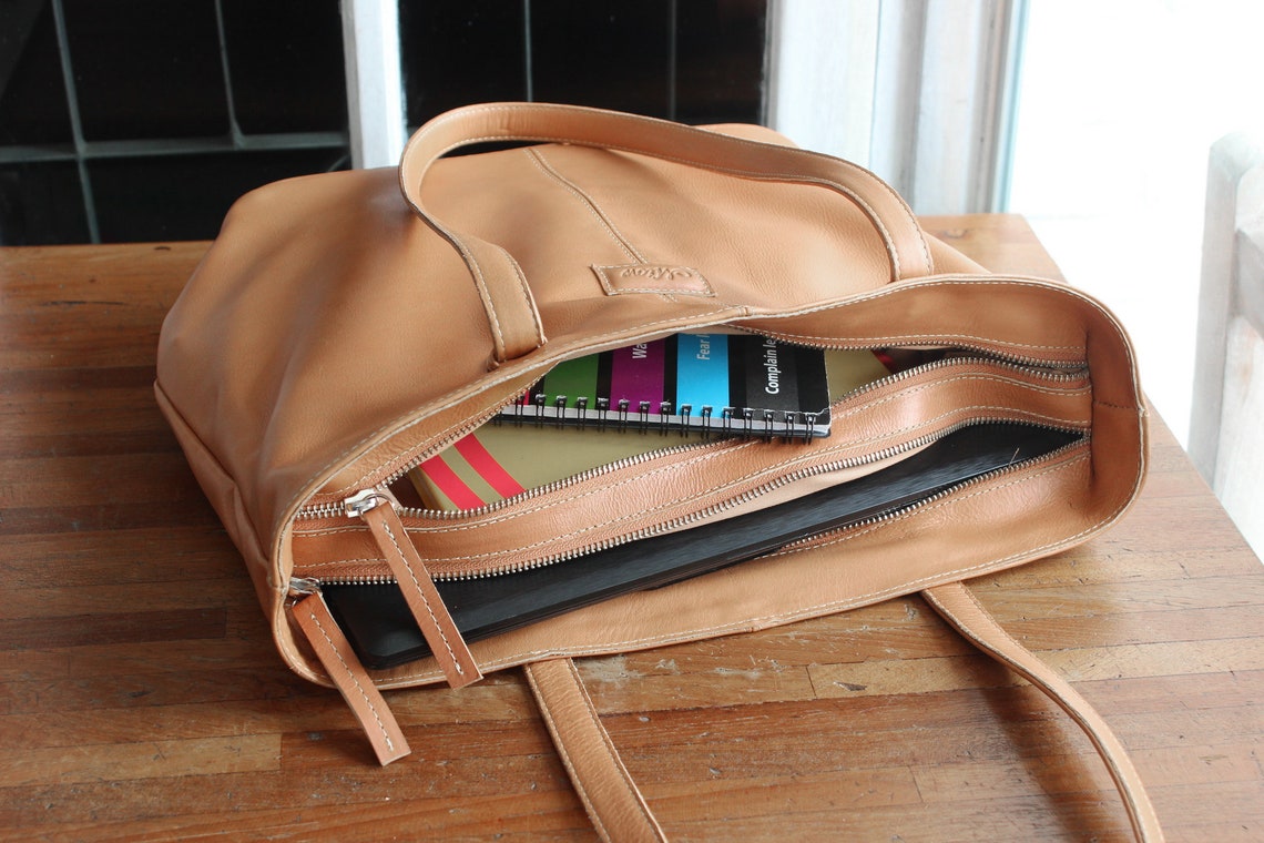 TAN LEATHER TOTE Bag W/ 2 Zipper Top Tan Overnight Weekender - Etsy