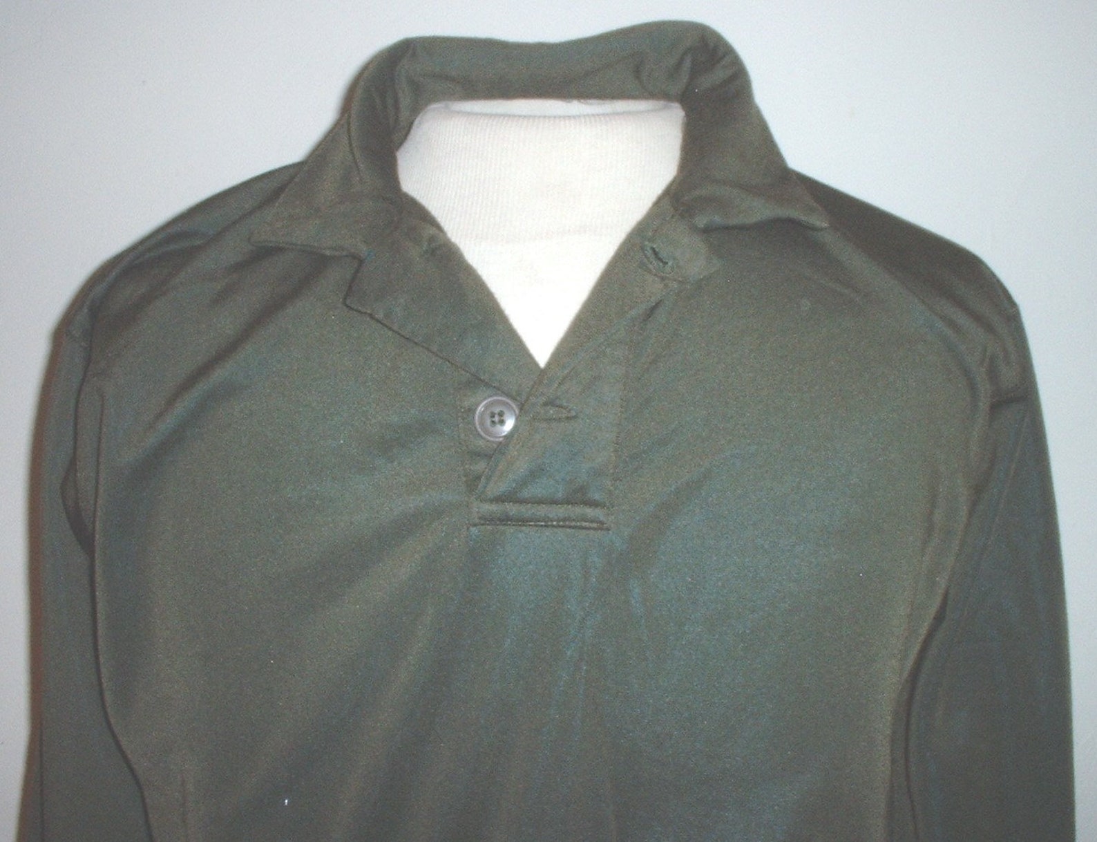 US Army Triacetate Nylon Sleep Shirt Pajama Top Small, Martin Mfg 1979 ...
