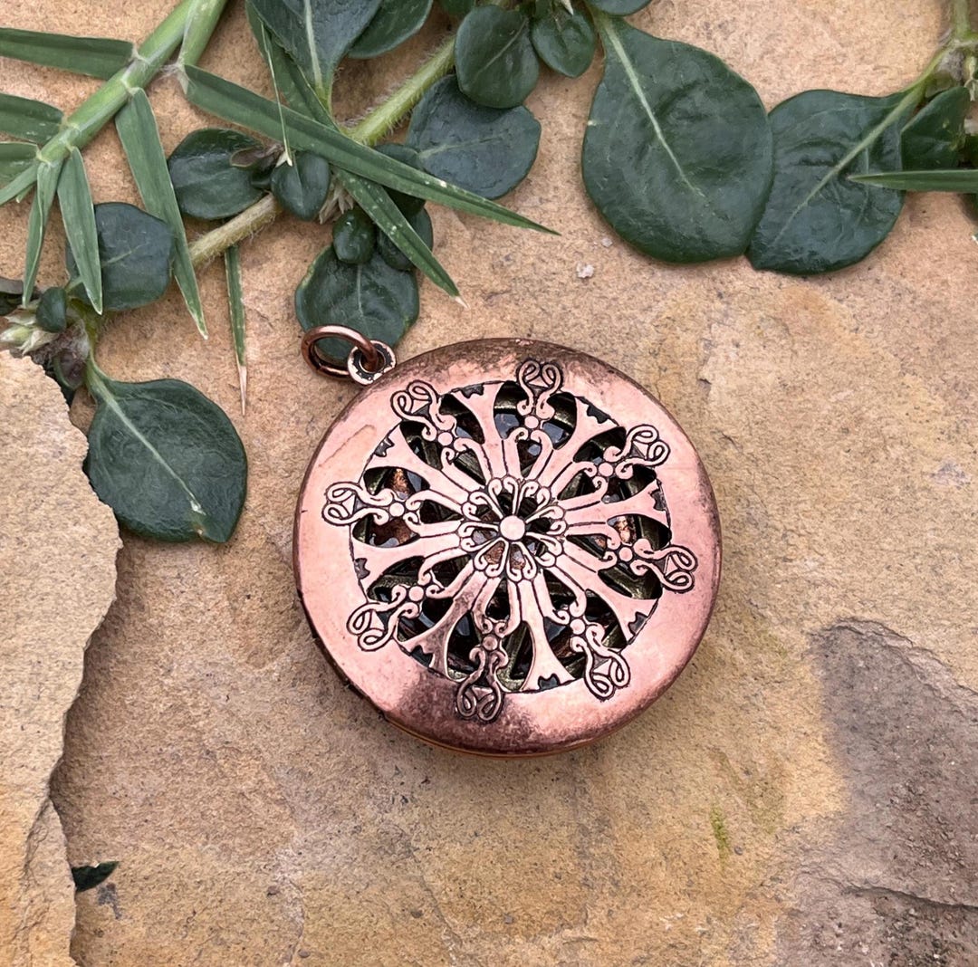 The Quiet Witch’s Charm Hidden Pentacle Locket – Rose Gold-tone Secret ...