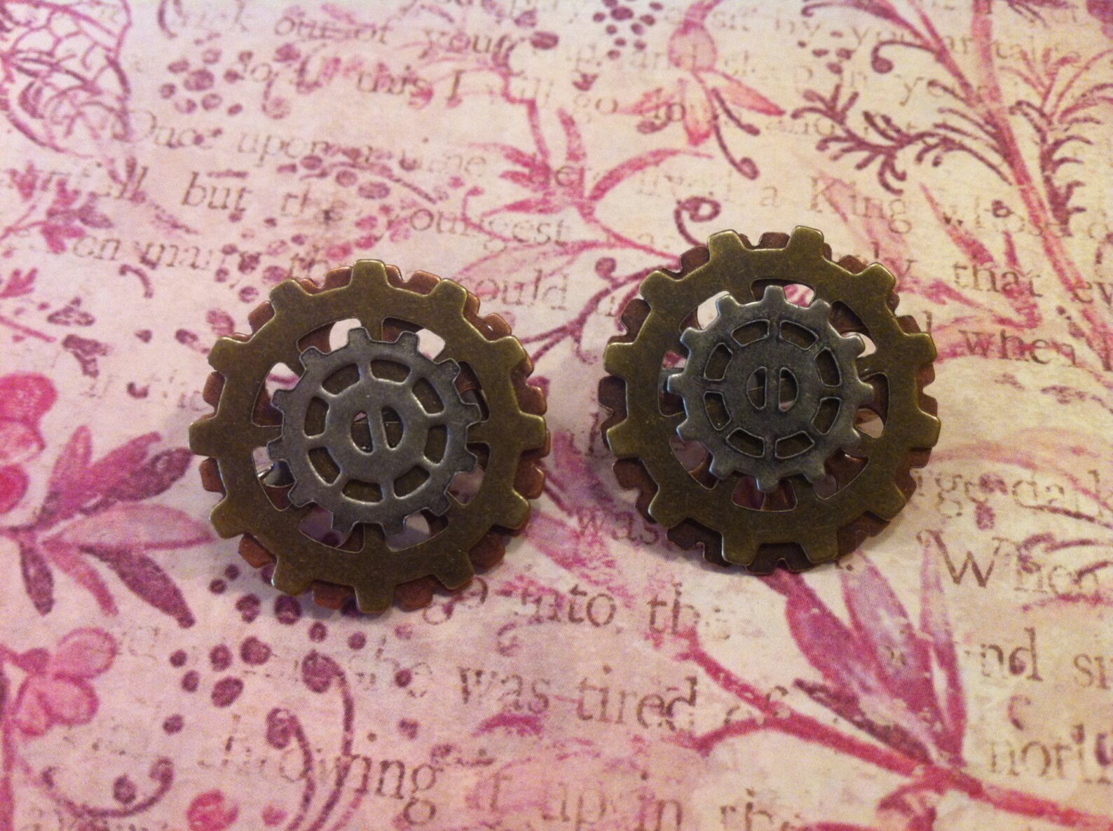 Steampunk Pins-a Fun Way to Add a Little Flair to a Costume or Mundane ...