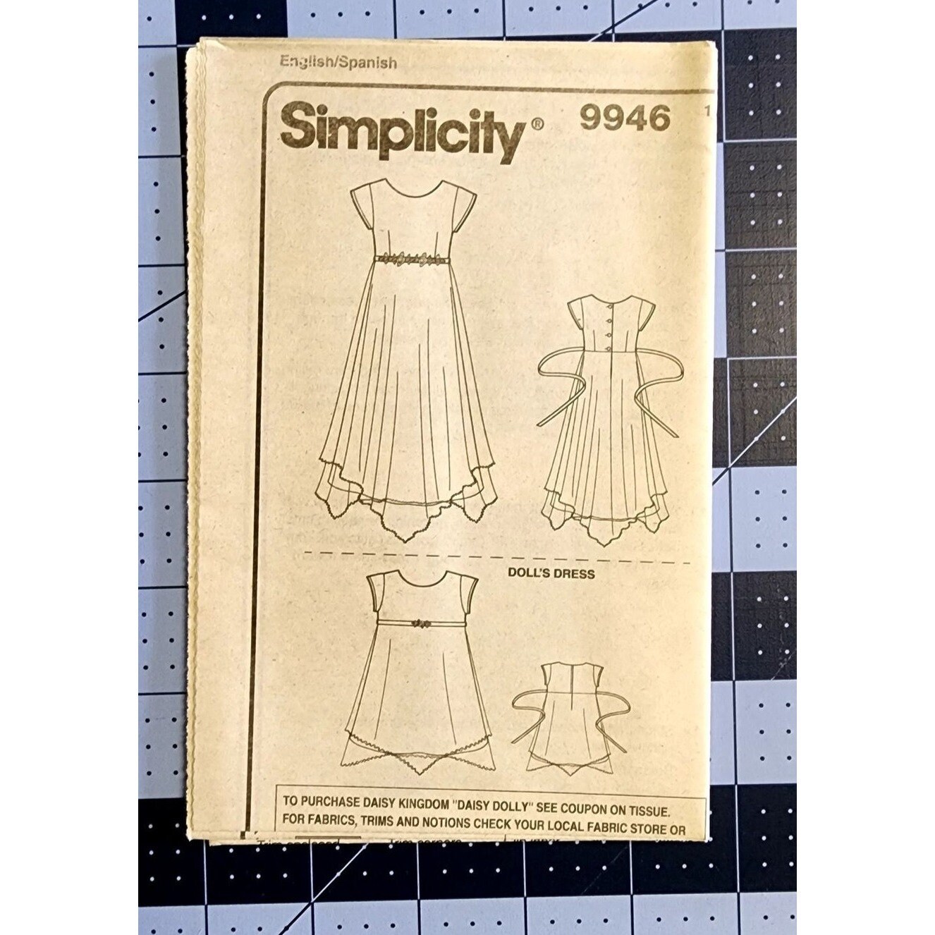 Simplicity 9946 Daisy Kingdom Girls and Dolls Dresses Size 7 8 10 - Etsy