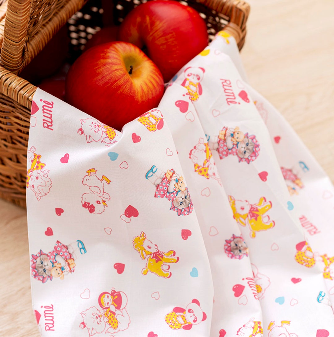 Fabric for Quilting&sewing rumi With Old Toys/white woven, Cotton ...
