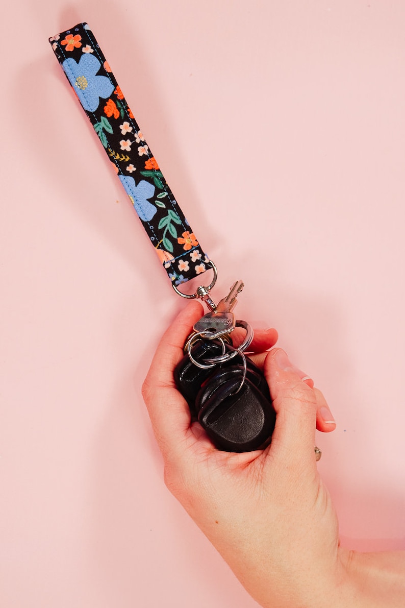 Fabric Key Fob Sewing Pattern: Beginner DIY Project (PDF) - Etsy