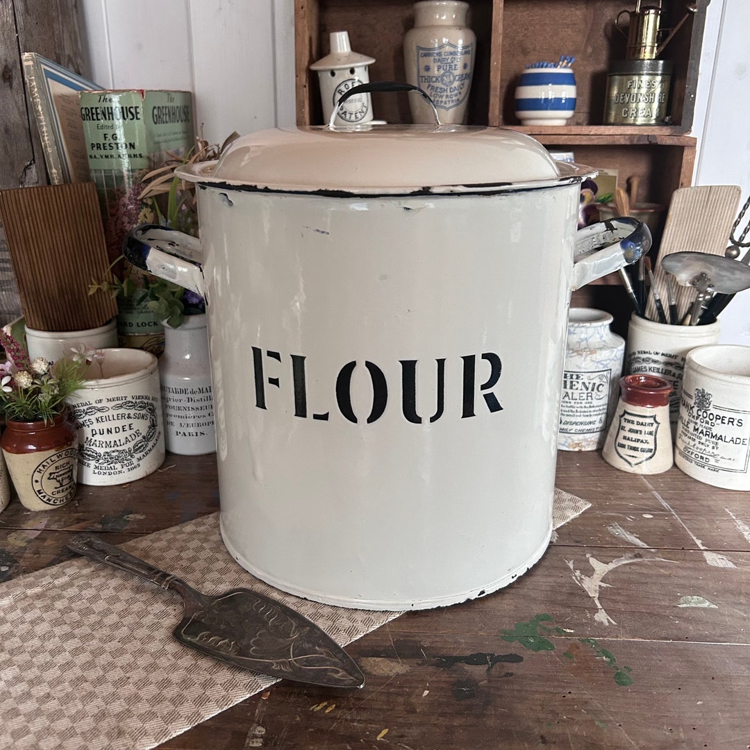 Vintage Enamel Flour Bin, Vintage Flour Bin, Flour Store, Flour Bin ...