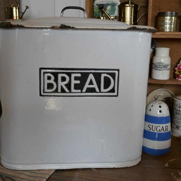 Vintage Bread Box - Etsy