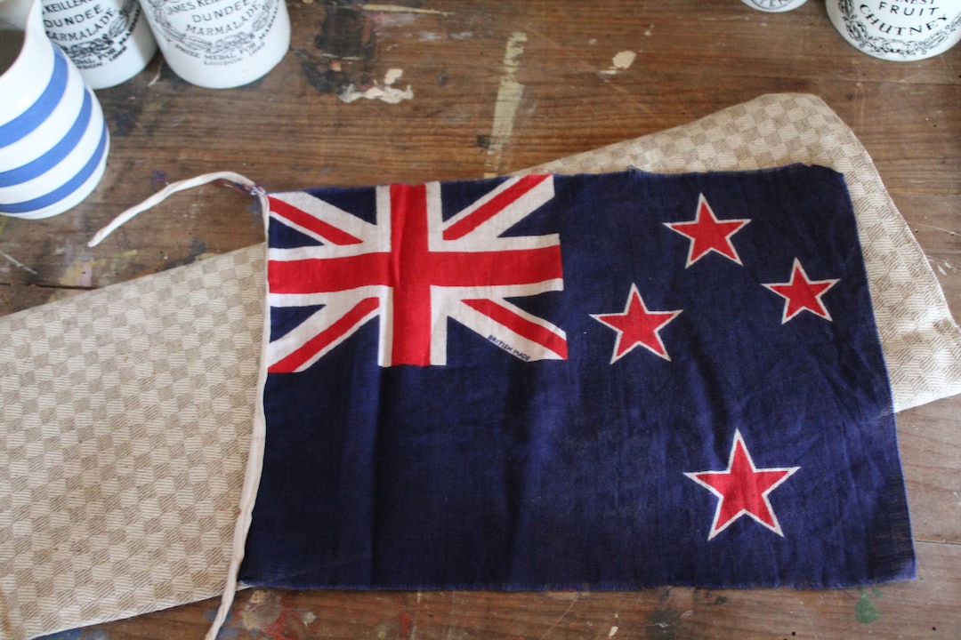 Vintage New Zealand Flag - Flag - Commonwealth Flag - Vintage Flag ...