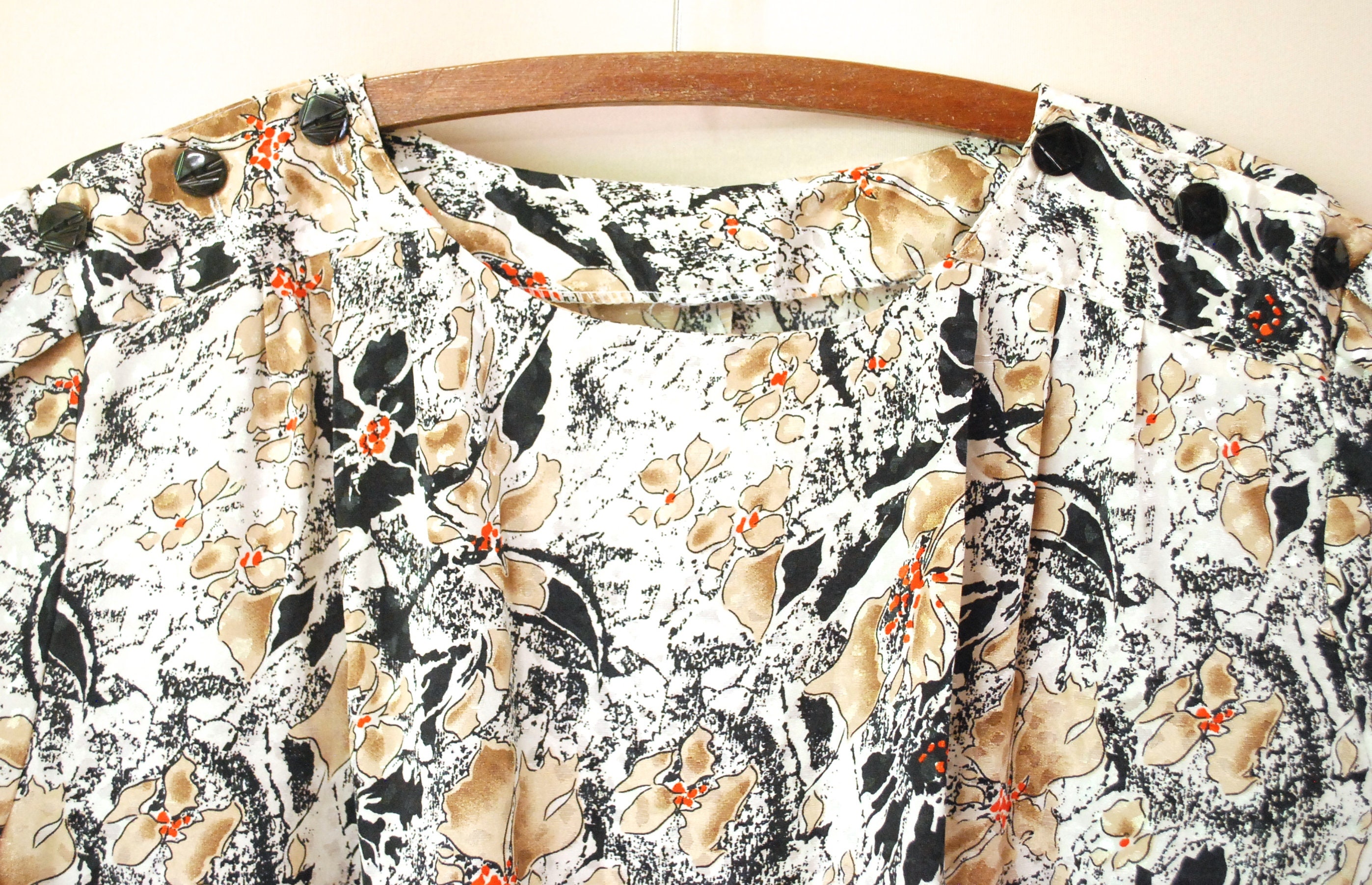 80s Avant Garde Pen and Ink Print Floral Top, Vintage Eighties Graffiti ...