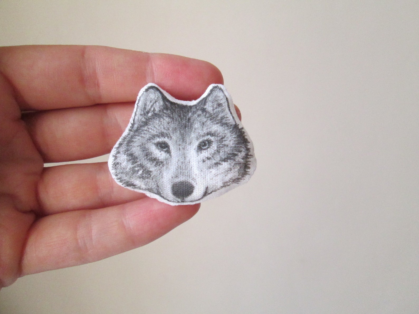 Wolf Brooch Pin Fantasy Wolf Spirit Animal Wolves Woodland - Etsy