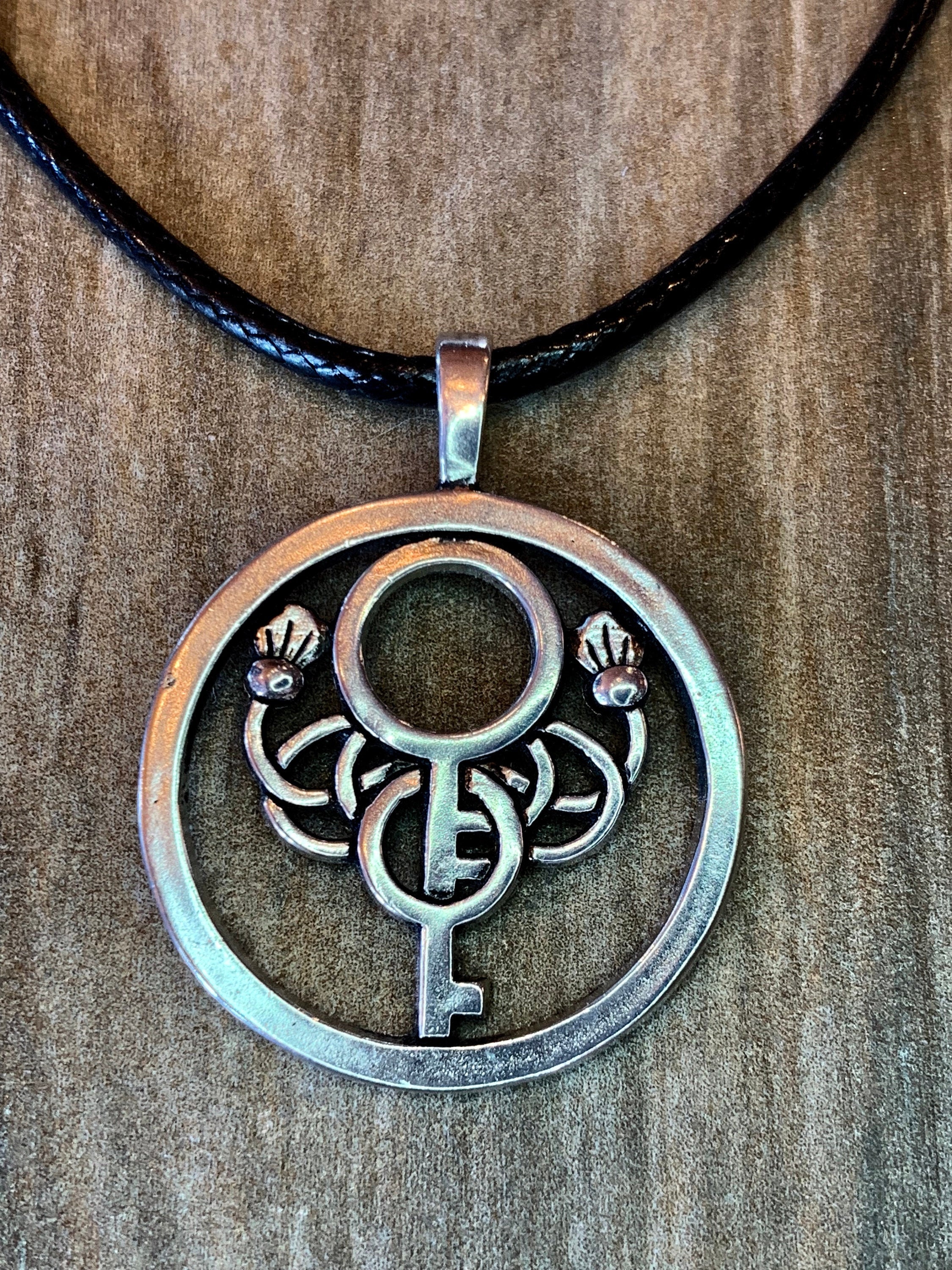 Japanese Key Necklace Symbol of Good Luck N10268 Symbology | Etsy