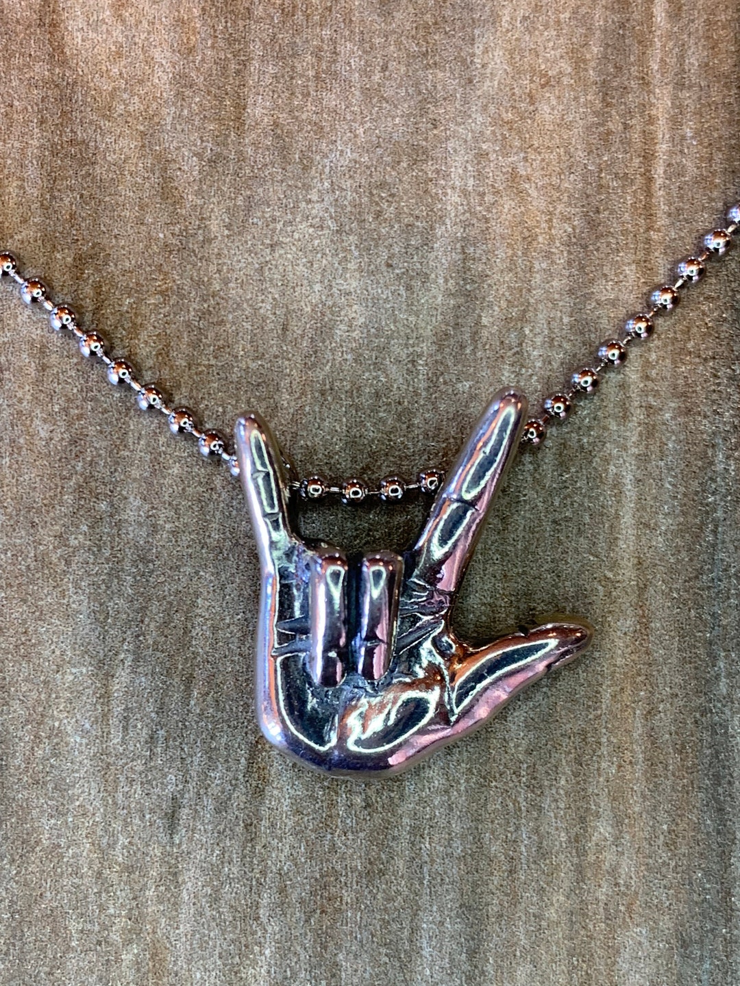 I Love You Hand Symbol Necklace, ASL Love Hand Gesture Jewelry, Best ...