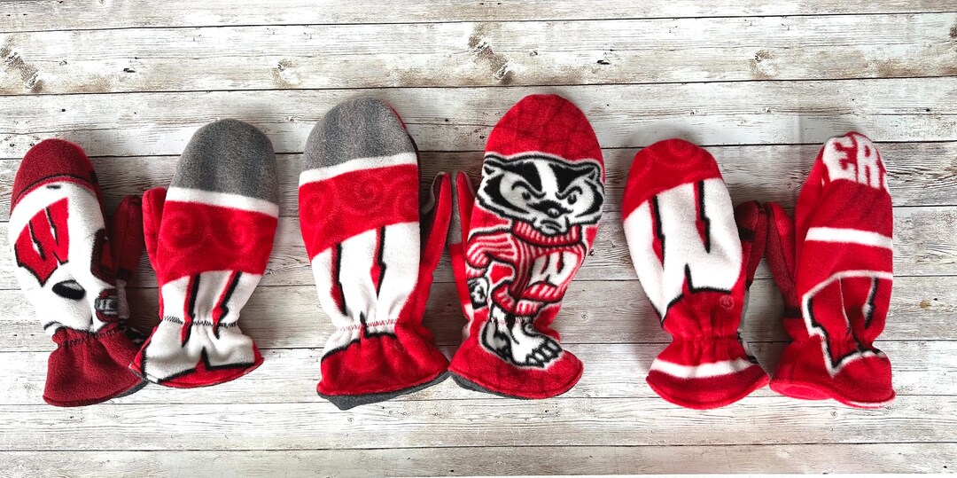 Wisconsin Badgers Fleece Mittens/neck Warmer (sold Separately) - Etsy