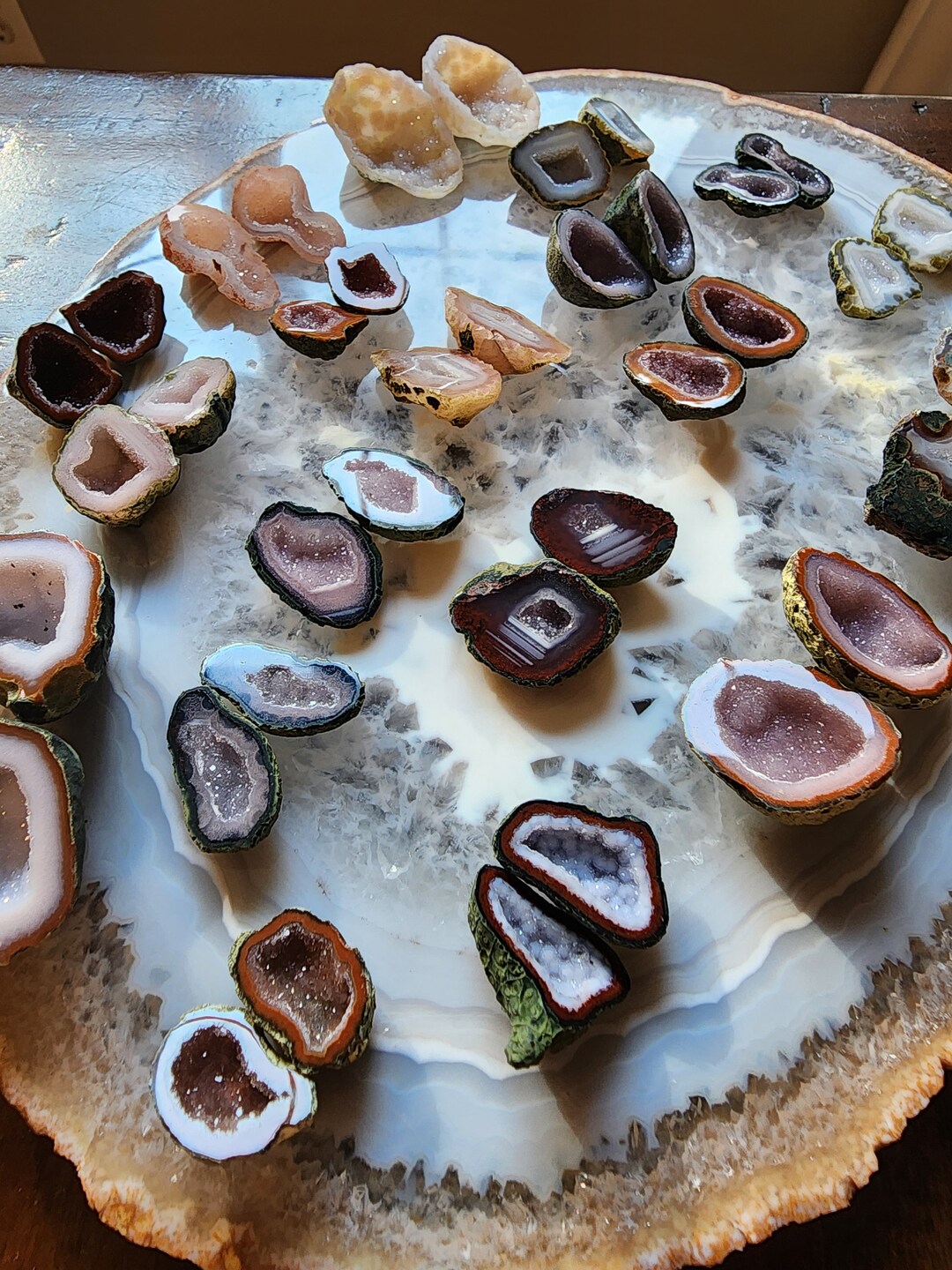 You PICK, One Pair of Tabasco Geodes - Etsy