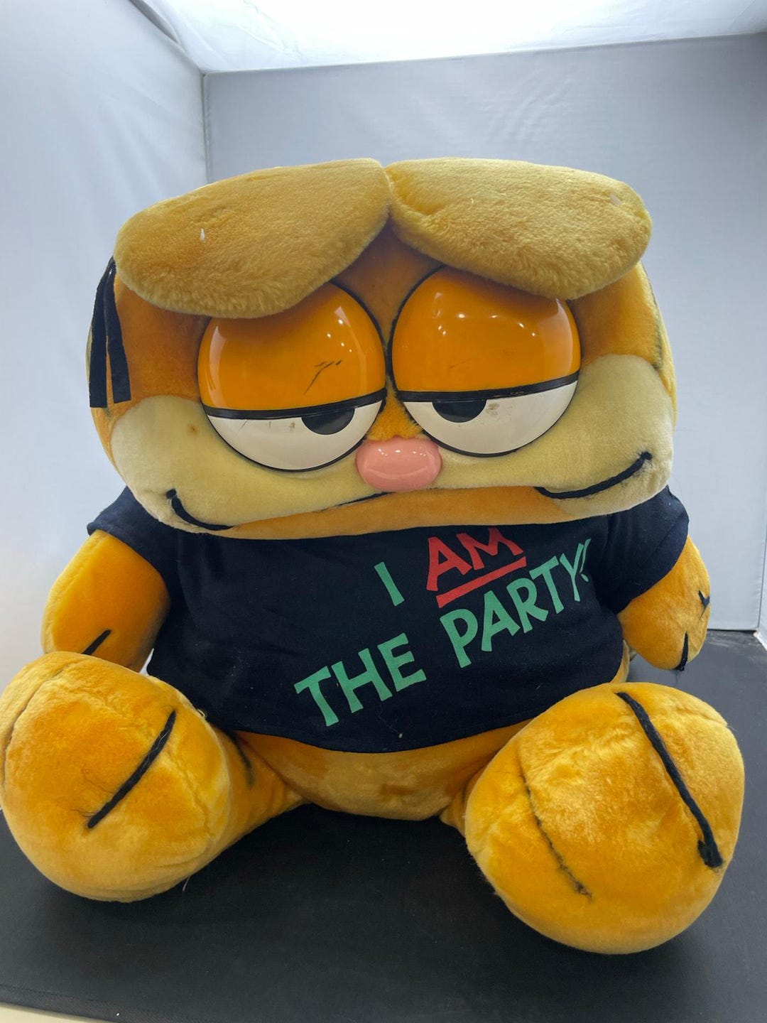 Vintage Jumbo Huge Garfield Plush W/ Shirt I Am the Party 80s Dakin HTF ...