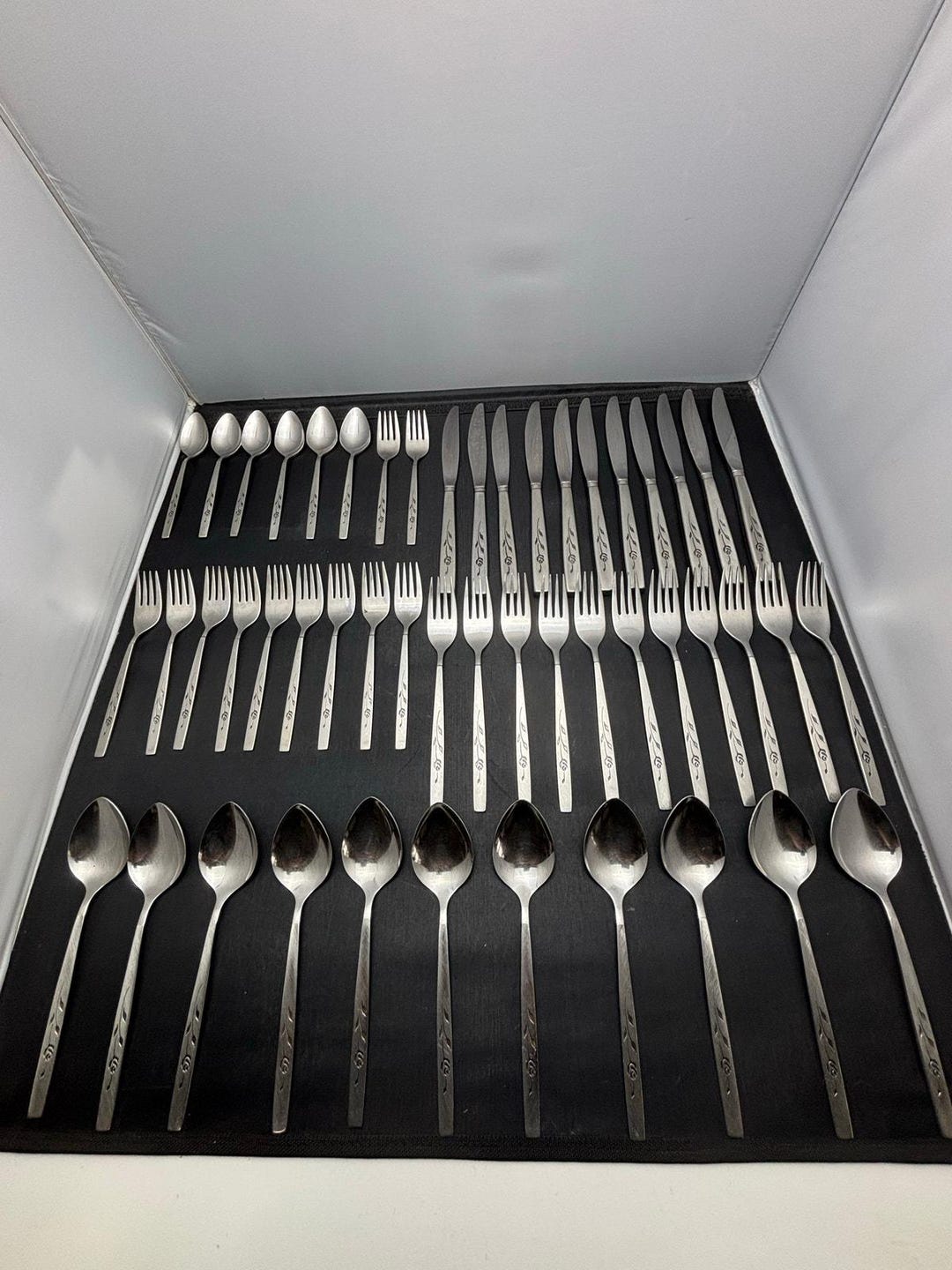 Vintage Oneidacraft Deluxe Stainless Flatware "capistrano" Rose 86pc Set Oneida - Etsy