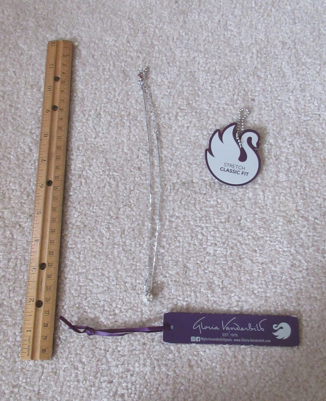 1990s Gloria Vanderbilt 2 Chain Necklaces, Bookmark and Key Chain - Etsy