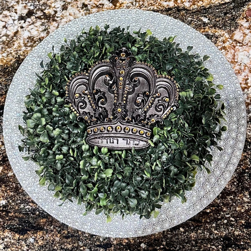 Crown Wall Plaque - Etsy