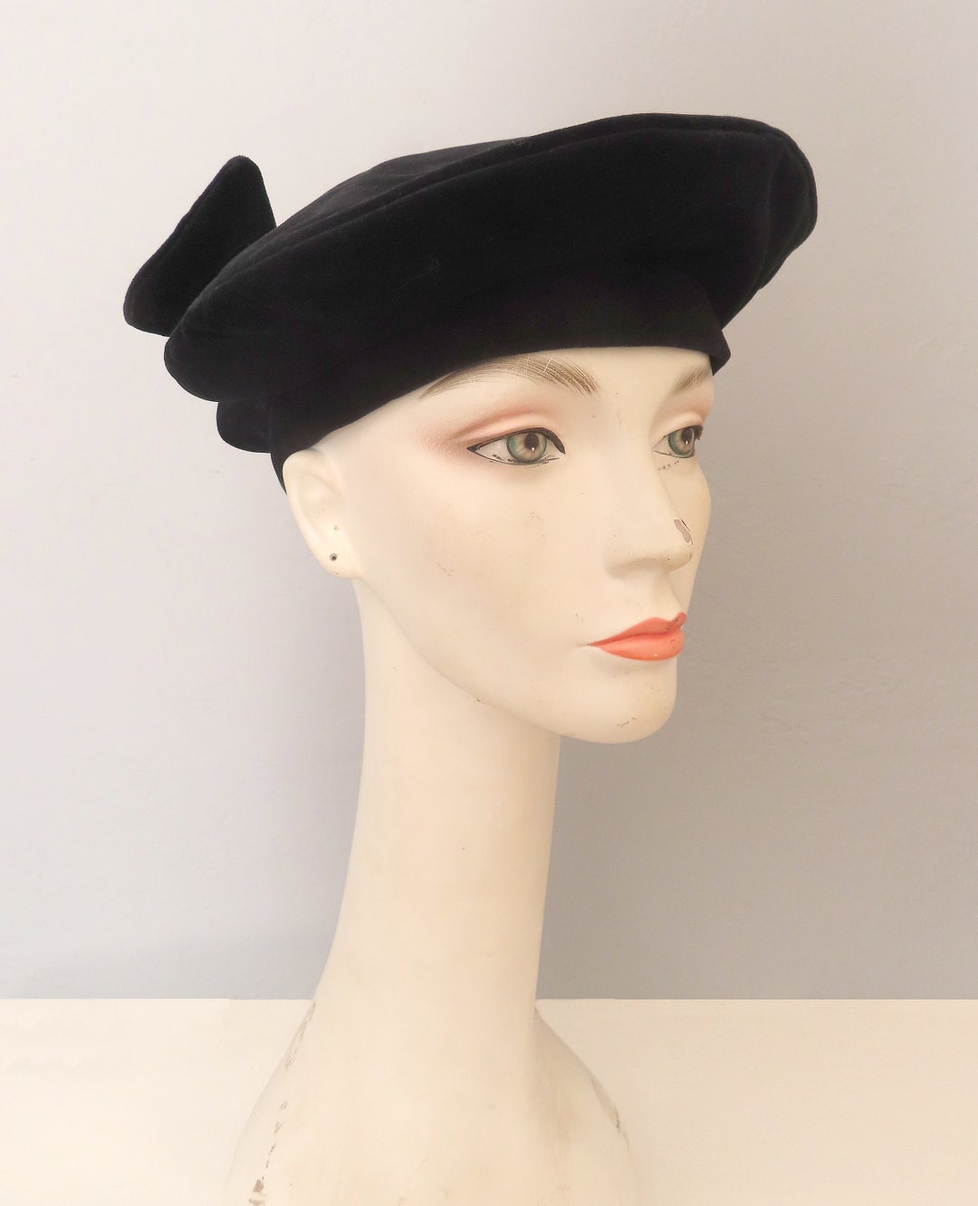 90s Velvet Beret Hat - Liz Claiborne Black Bow Beret - New Old Stock - Etsy