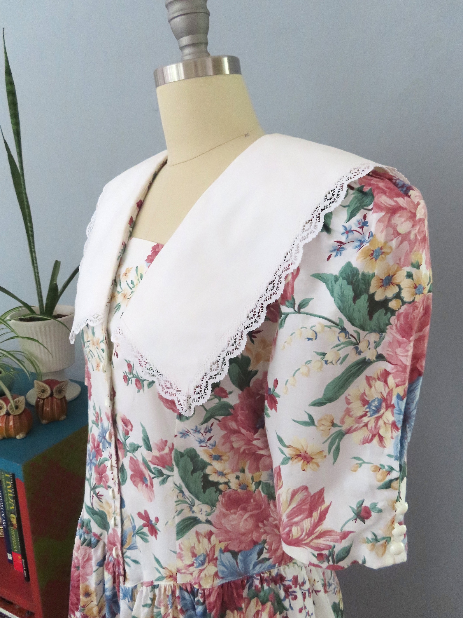 1970s Floral Prairie Dress: Cabbage Rose Print, Lace Collar (medium) - Etsy