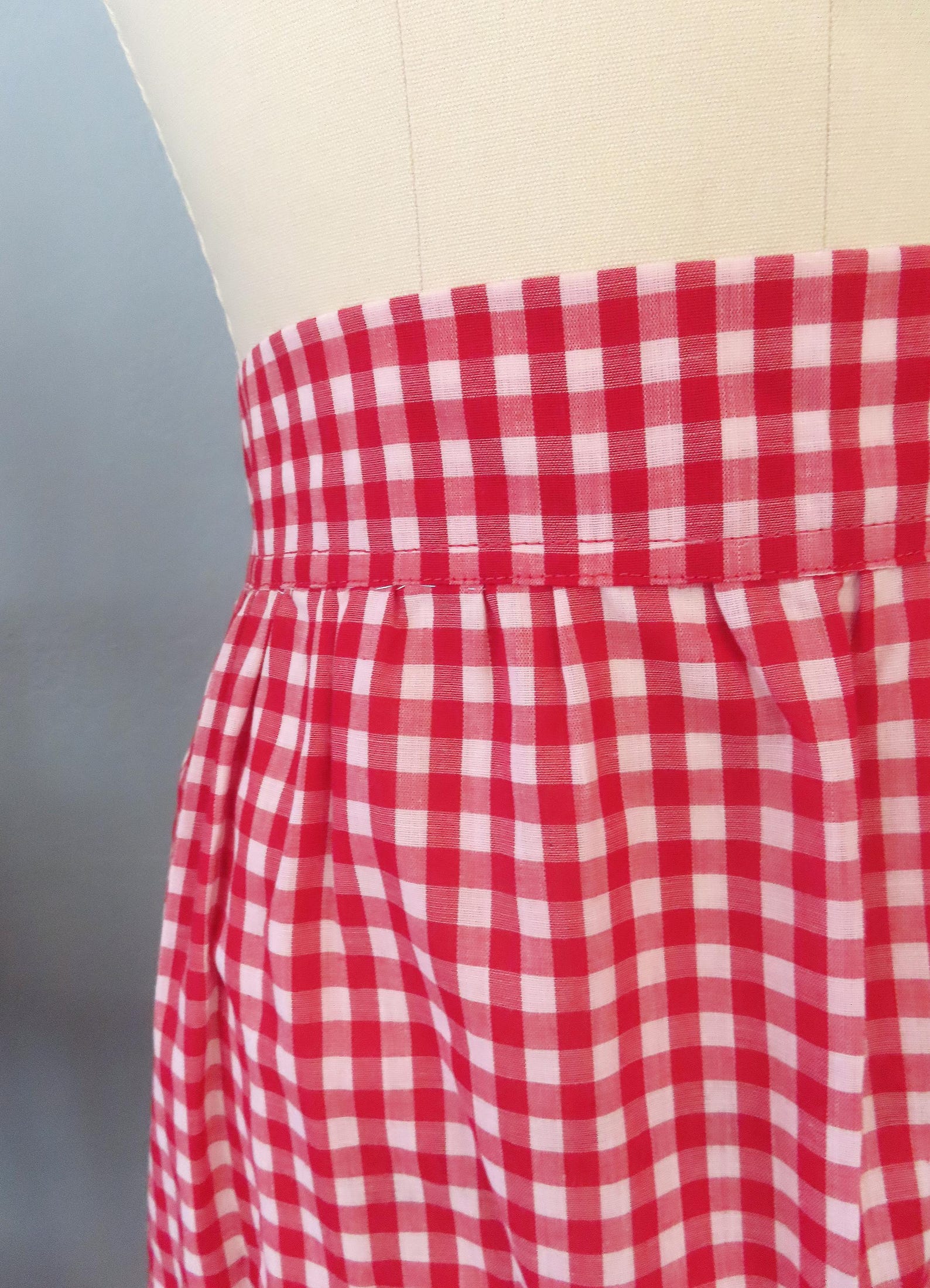 1950s Red Gingham Half Apron: Embroidered Pockets, Cottagecore Hostess ...