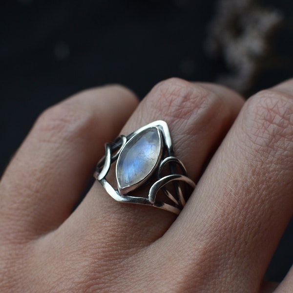 Elven Ring - Etsy