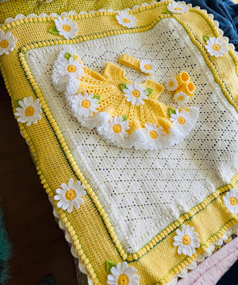 Beautiful Crochet Yellow Daisy Set With Blanket, Fits Newborn to Six ...