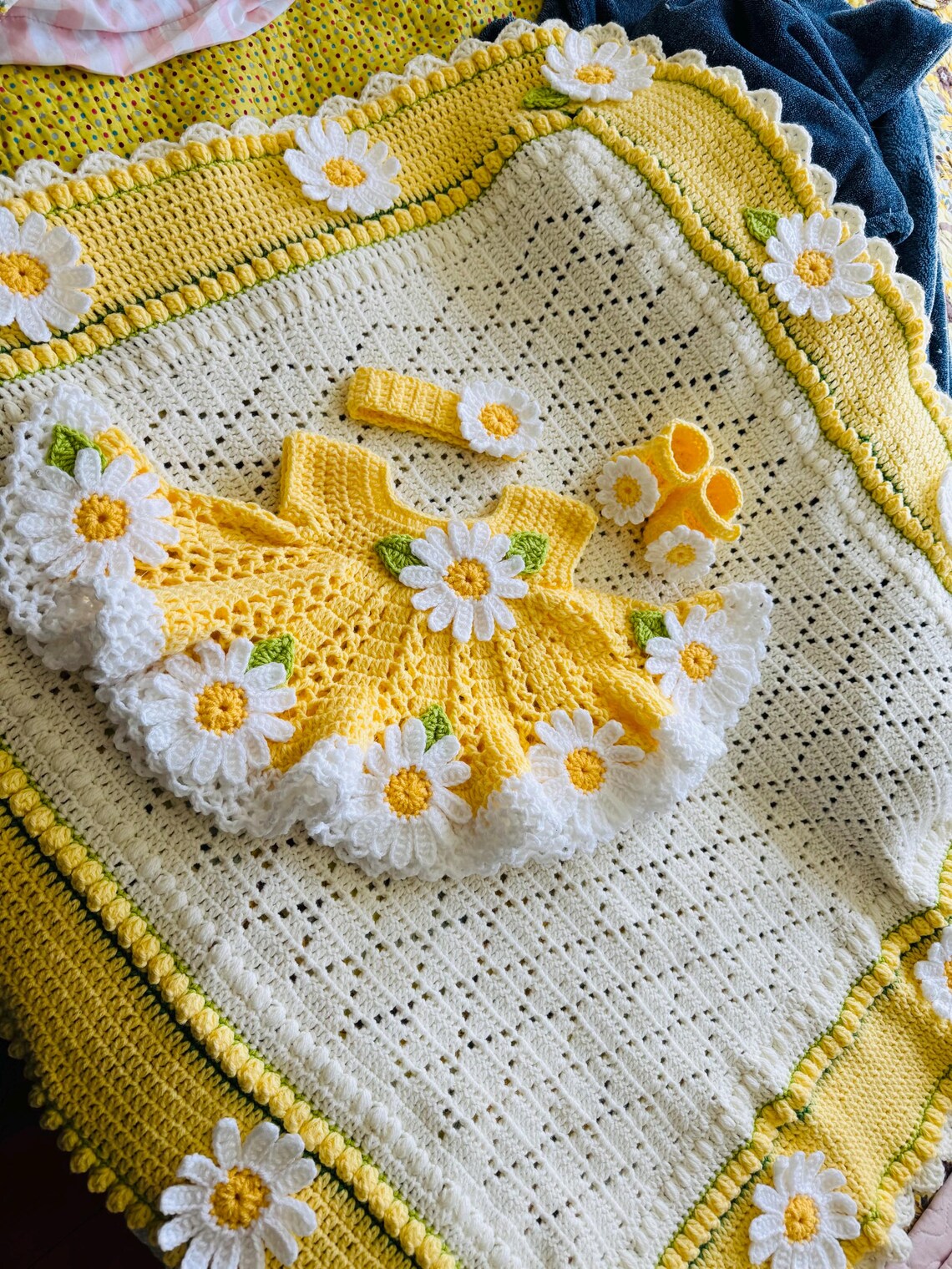 Beautiful Crochet Yellow Daisy Set With Blanket, Fits Newborn to Six ...