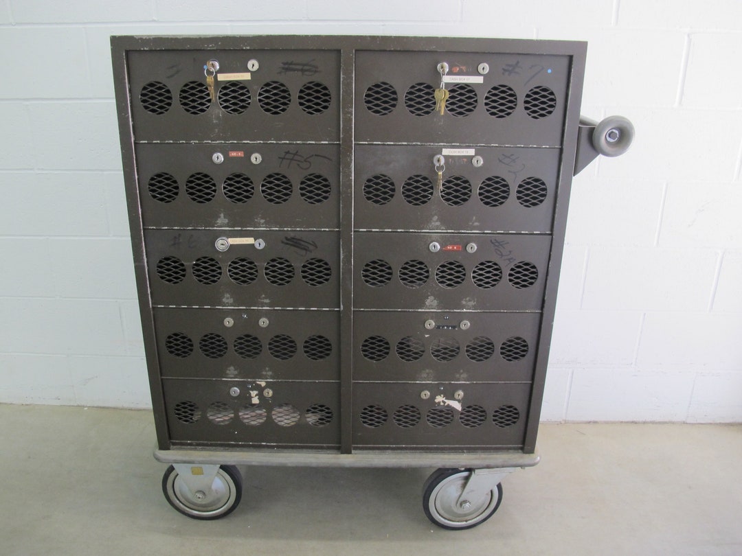 Rolling Industrial Locker Cabinet With 10 Lockers - Etsy