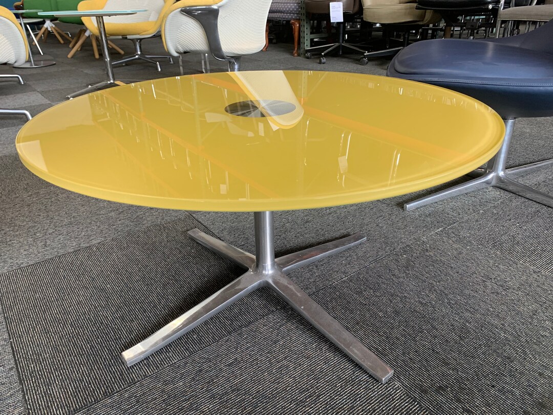 Steelcase Bob Occasional Table (yellow) - Etsy