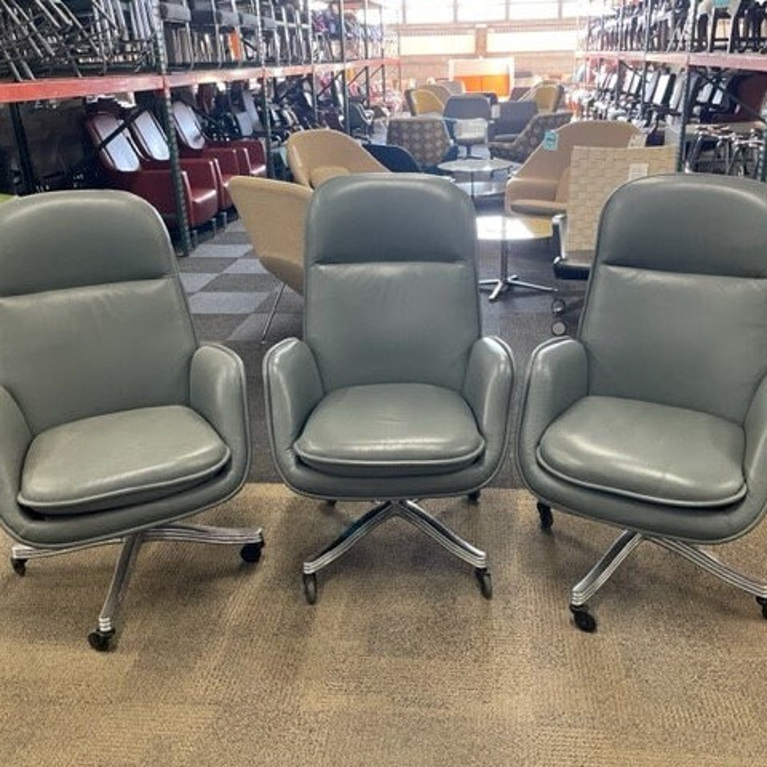 Sunar Hauserman Blue Leatherette Conference Chair Pair - Etsy