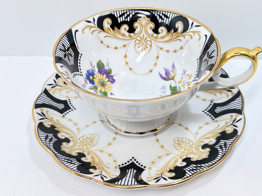 Royal Bayreuth Tea Cup and Saucer , Antique Tea Cups , Bavarian Tea Cup ...