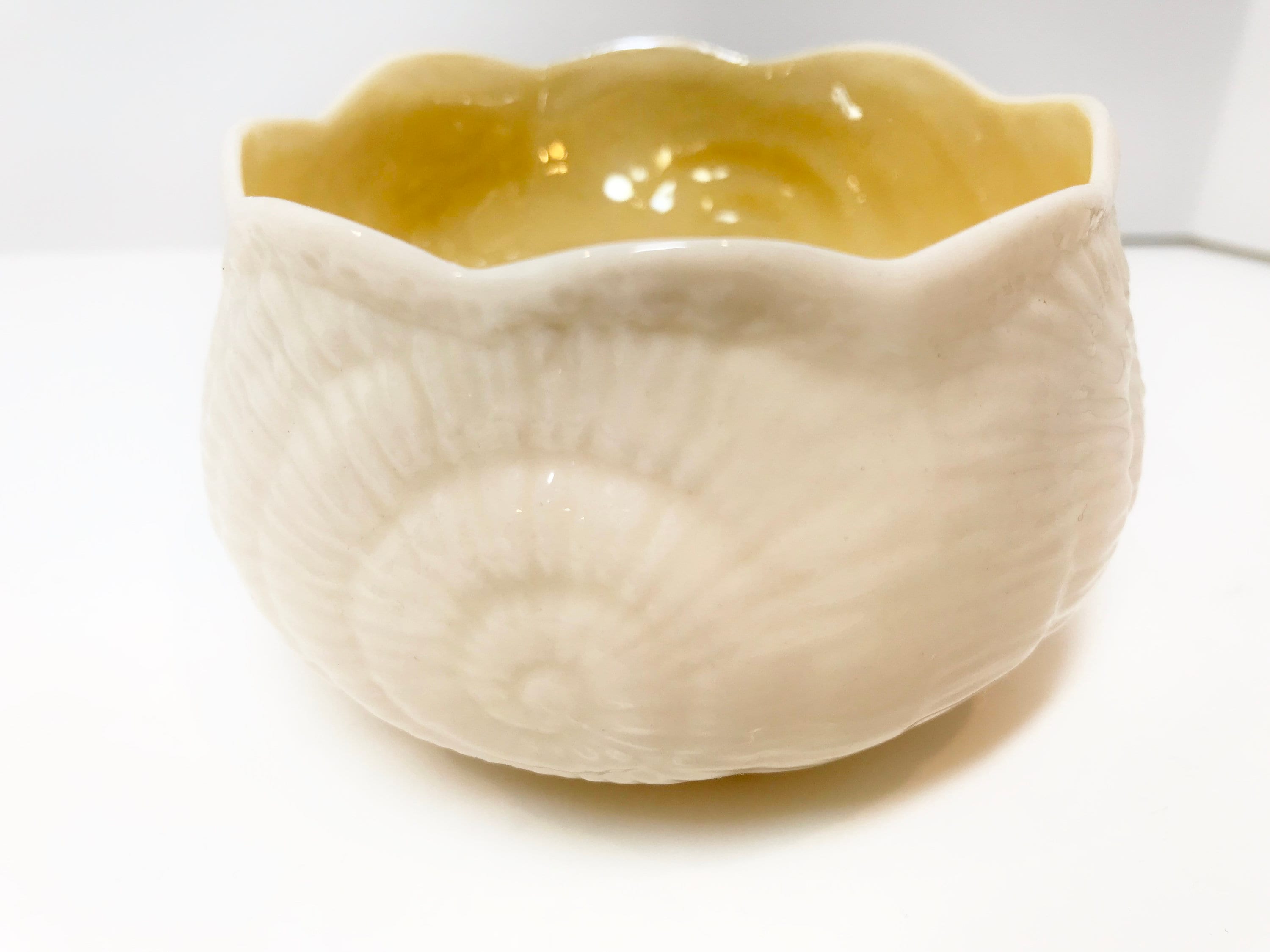 Belleek Toy Shell Bowl, Fifth Green Mark Belleek, Irish Porcelain ...