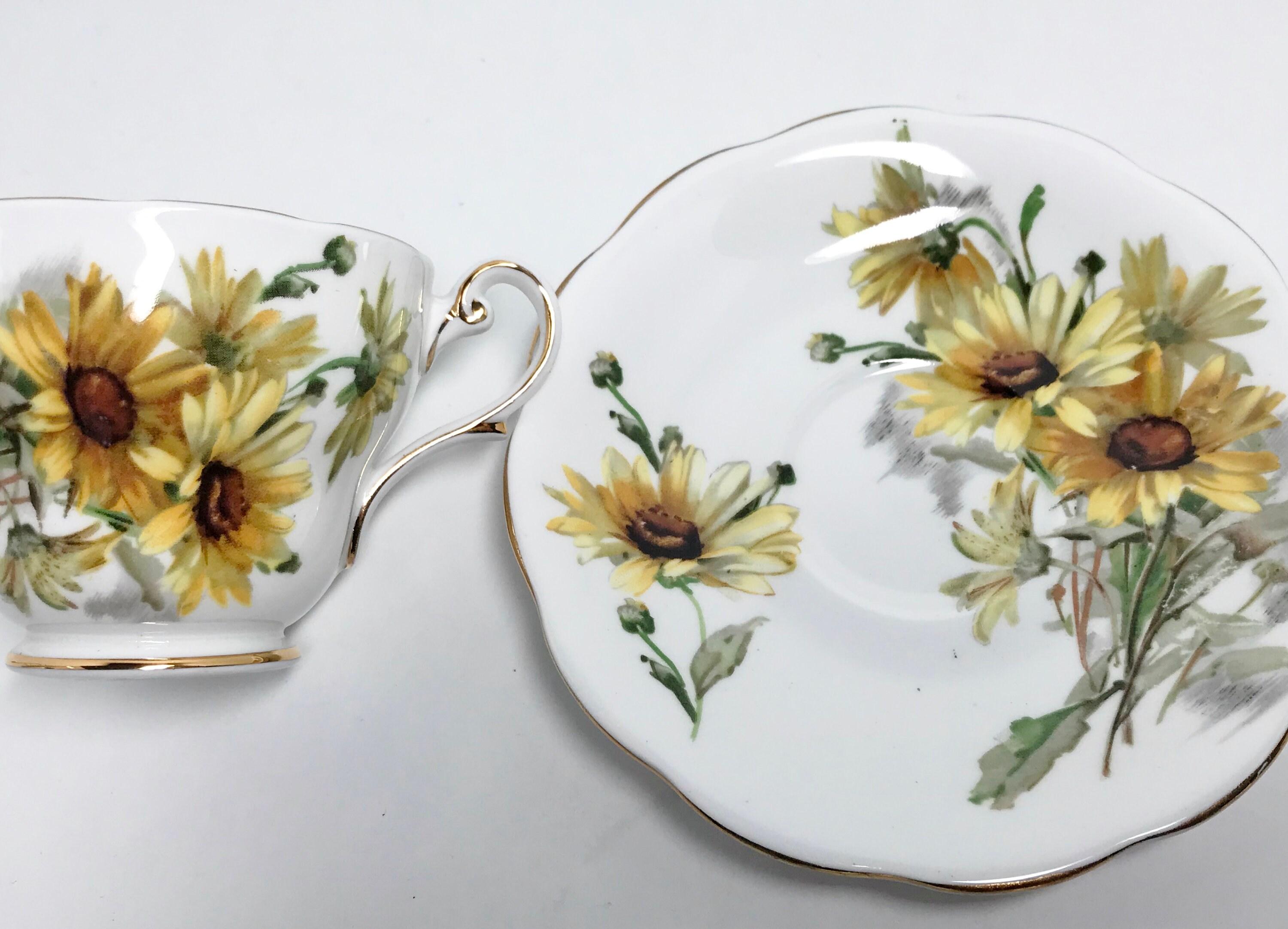 Brown Eyed Susan Royal Standard Teacup and Saucer, English Bone China ...