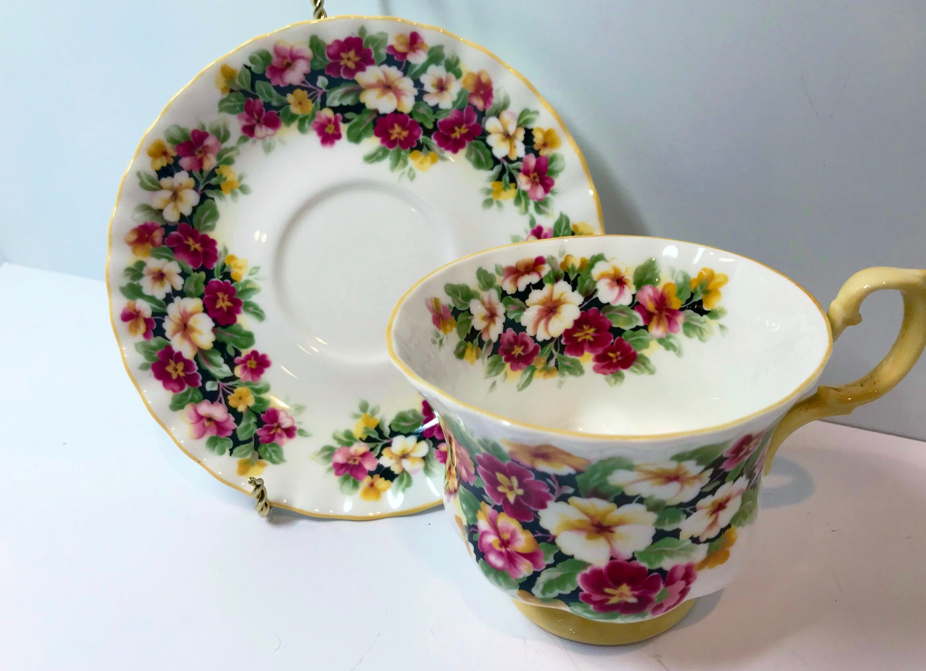 Primula Pattern, Royal Albert Tea Cup and Saucer, Fragrance Series ...