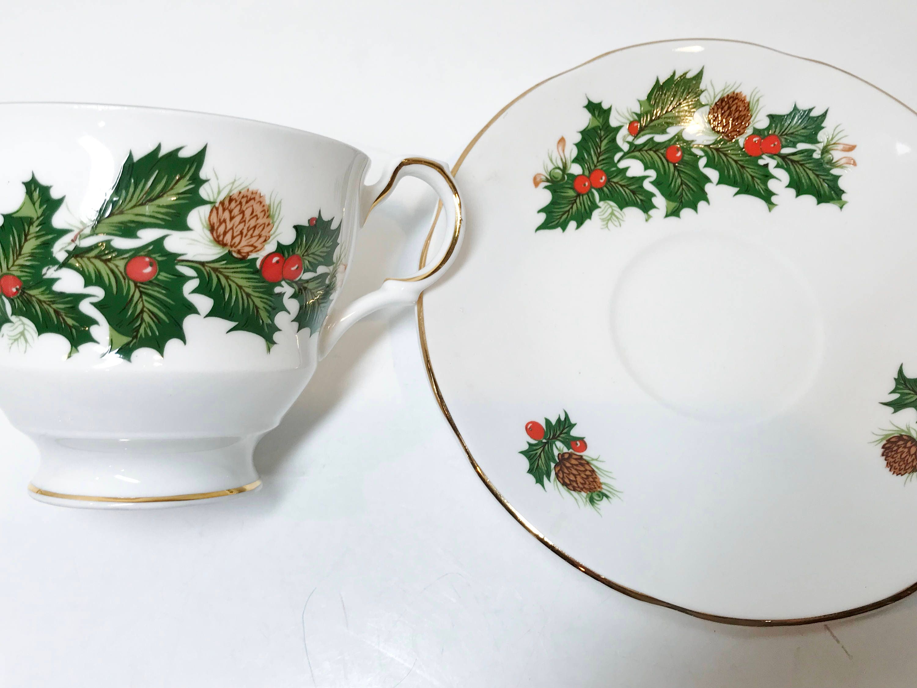 Royal Crest Tea Cup and Saucer, Christmas Cup, Holiday Cup, Yuletide ...