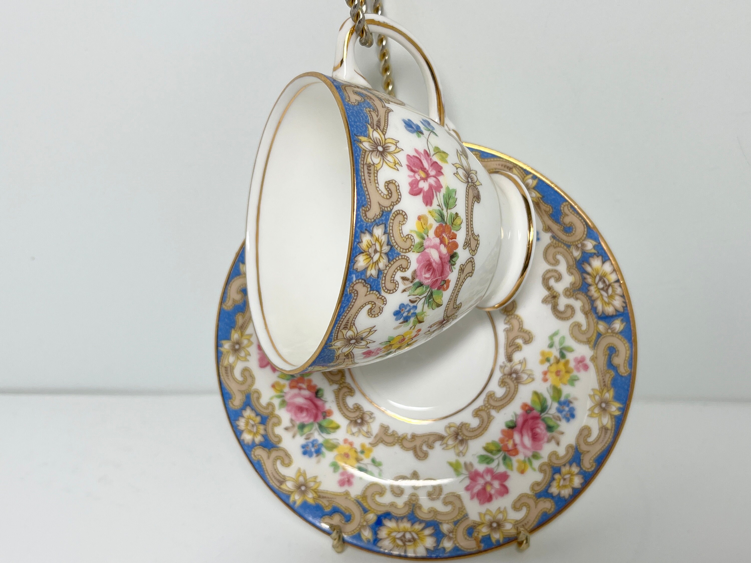 Old Royal Bone Teacup and Saucer, English Tteacups, Bone China Tea Cups ...