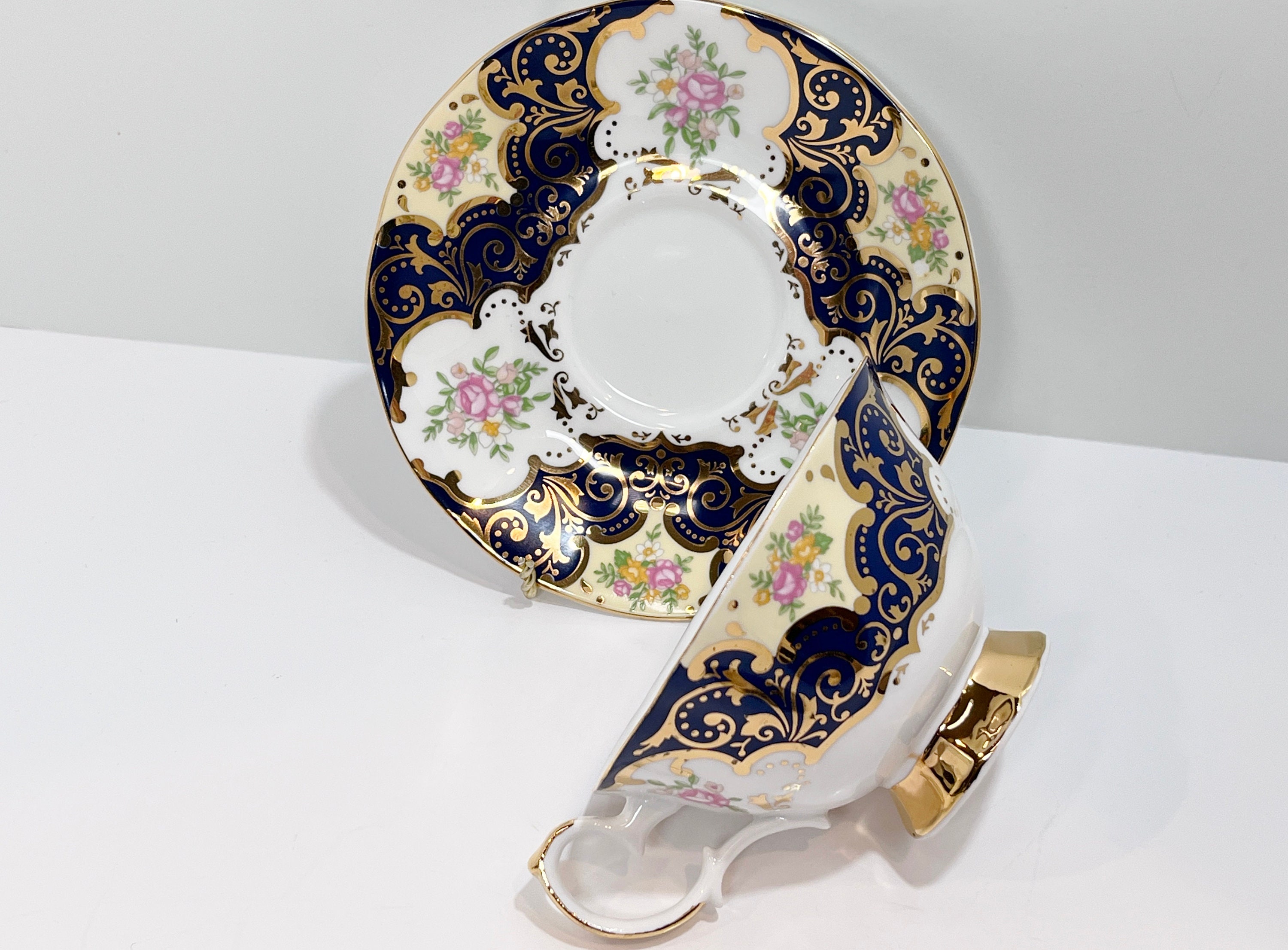 Balmoral Teacup , Navy Gold Tea Cup , Elizabethan Teacup , English ...