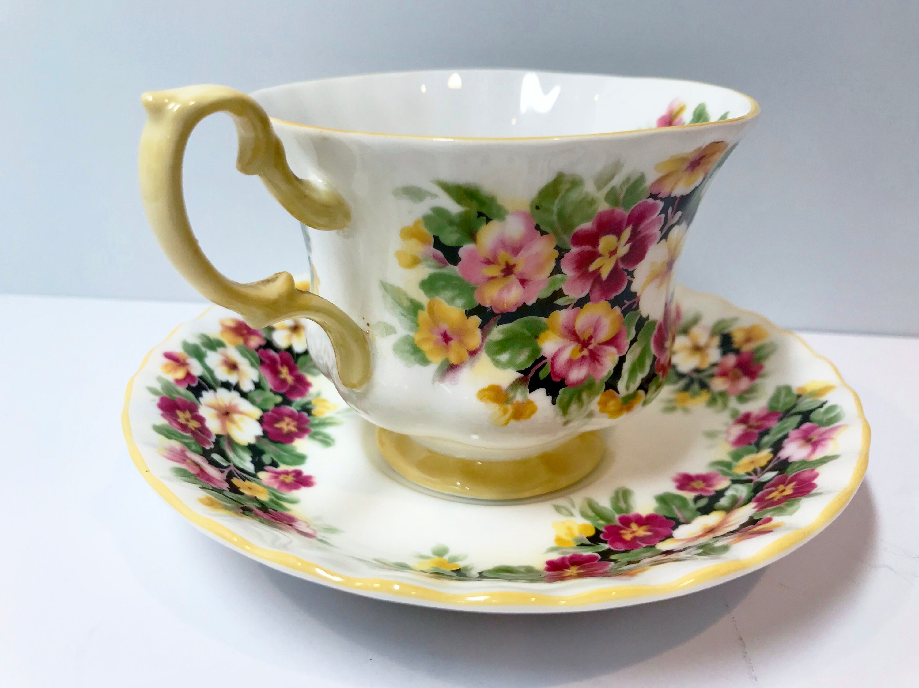 Primula Pattern, Royal Albert Tea Cup and Saucer, Fragrance Series ...