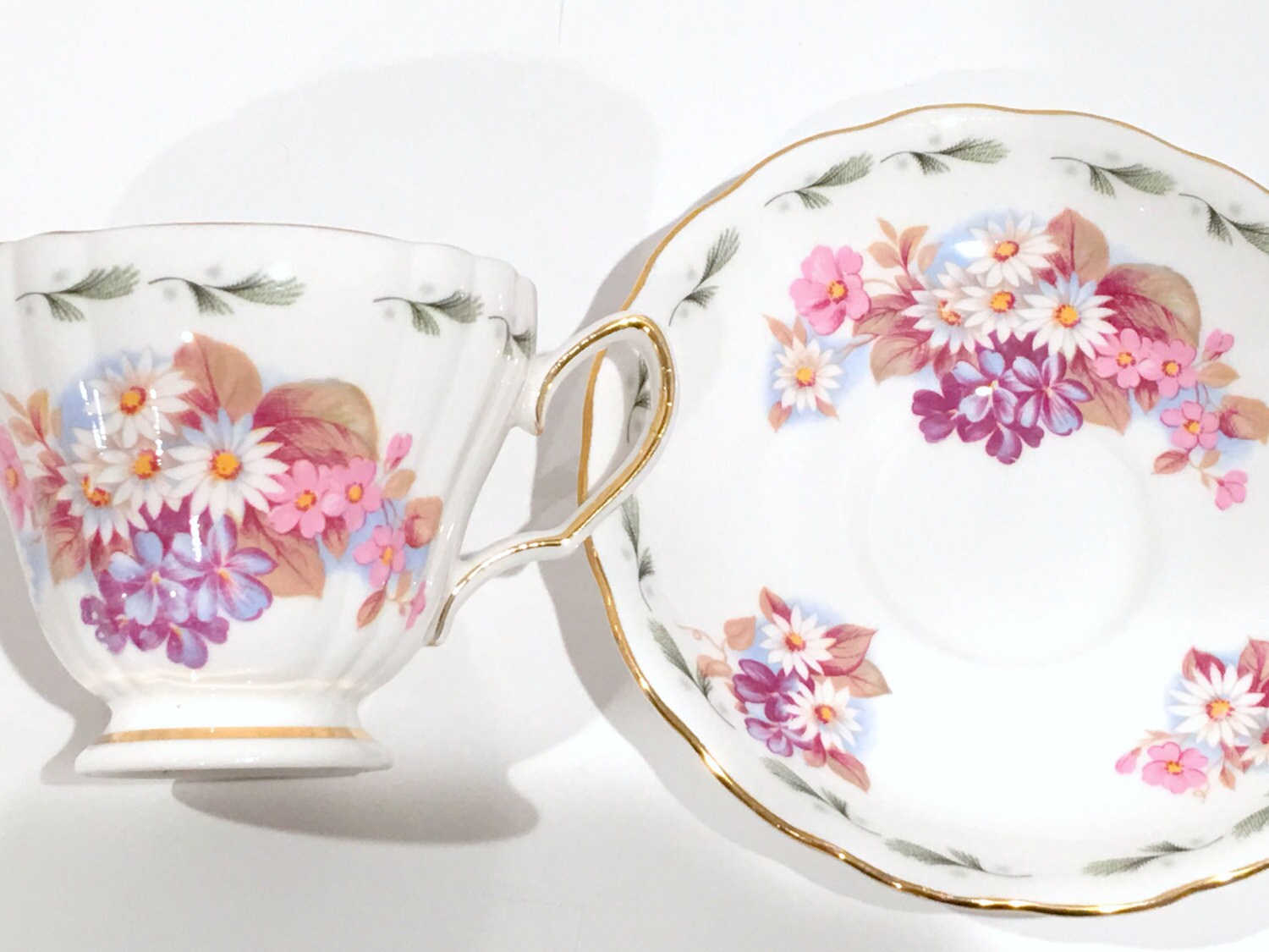 Daisy Royal Vale Tea Cup and Saucer, Daisy Tea Cups, English Teacups ...