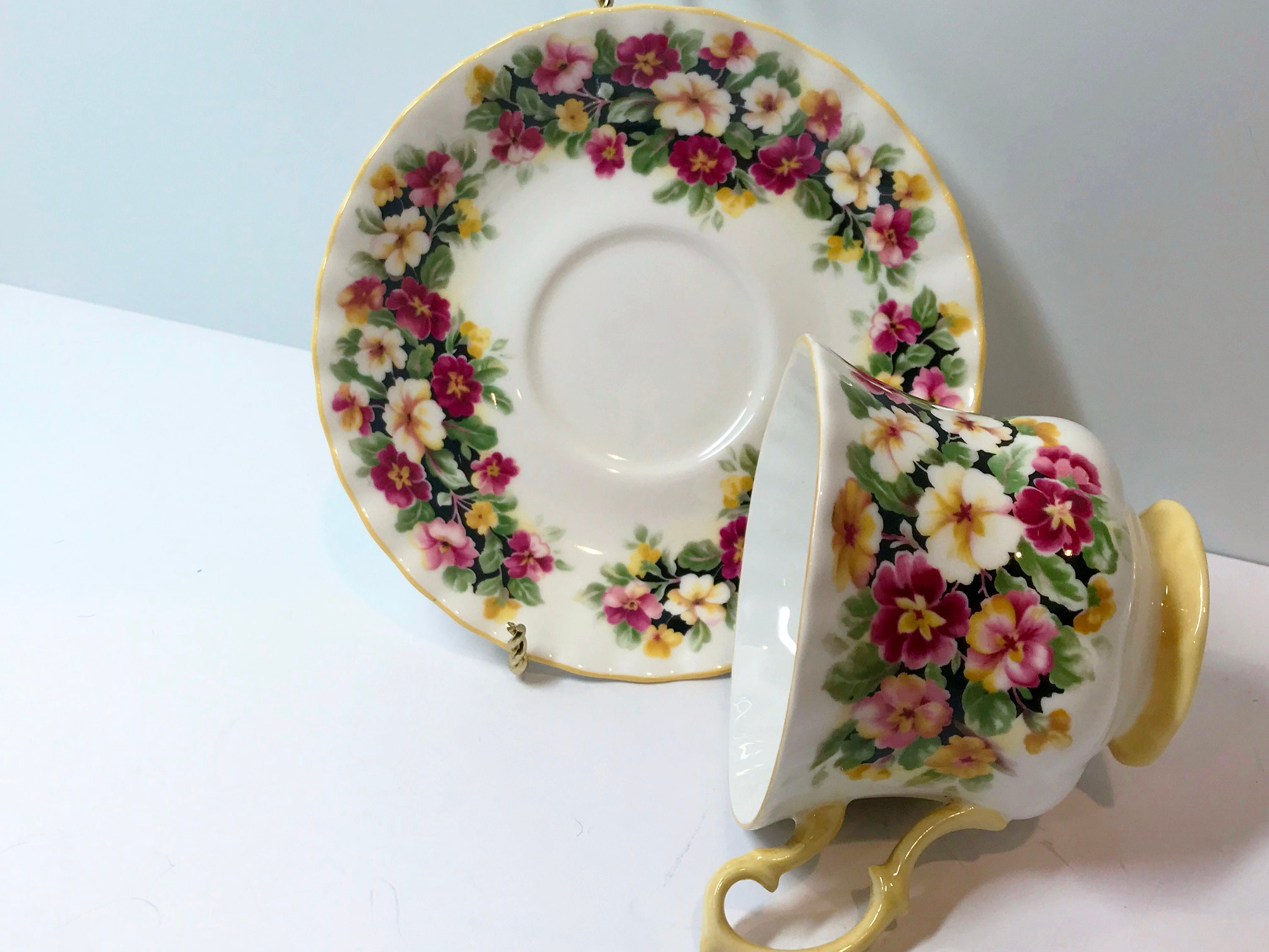 Primula Pattern, Royal Albert Tea Cup and Saucer, Fragrance Series ...