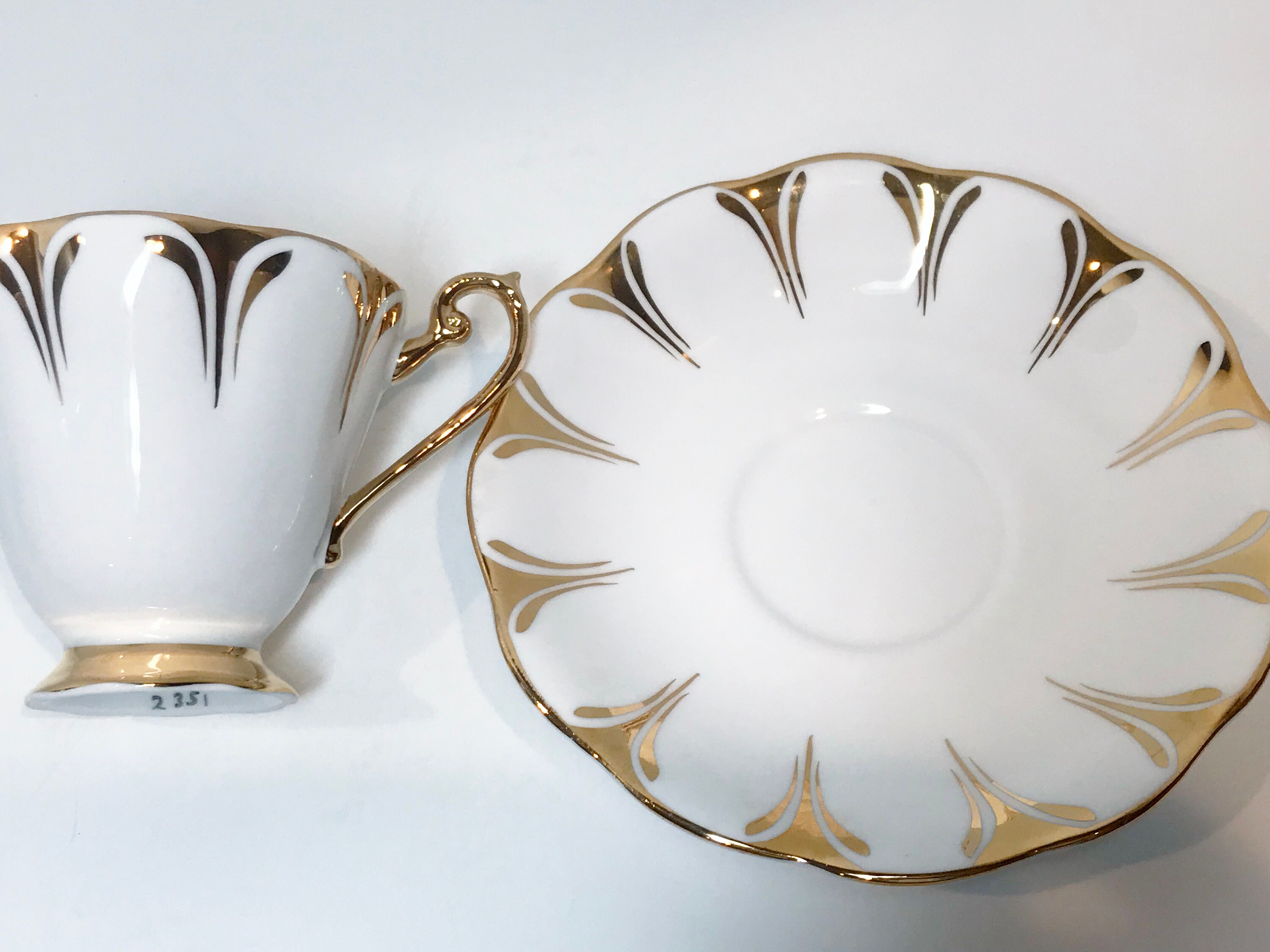 Royal Standard Tea Cup and Saucer, Gold Cups, Antique Teacups, English ...