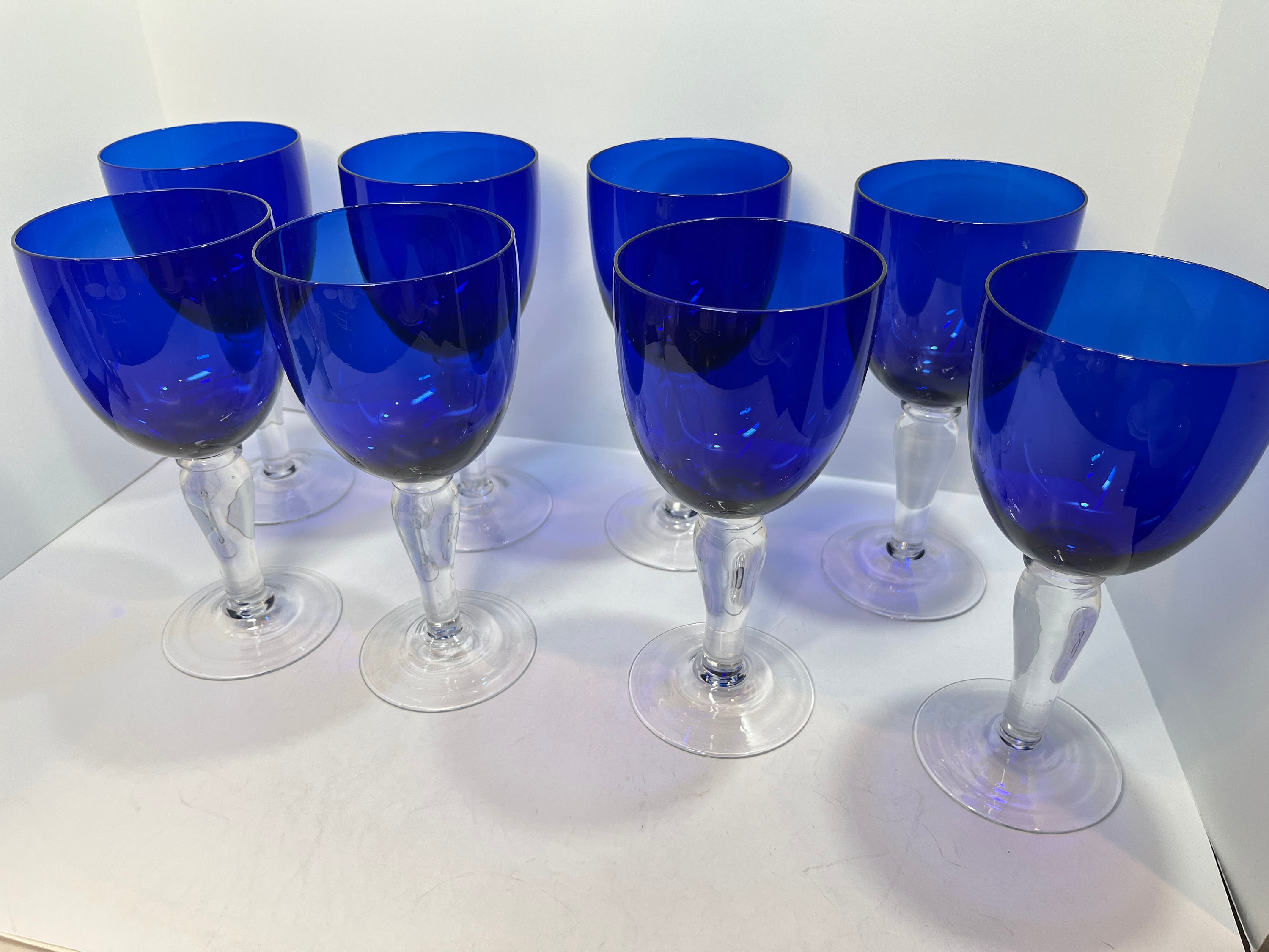 Set of Eight Cobalt Blue Wine Glasses Long Stem Wine Glasses Cocktail ...