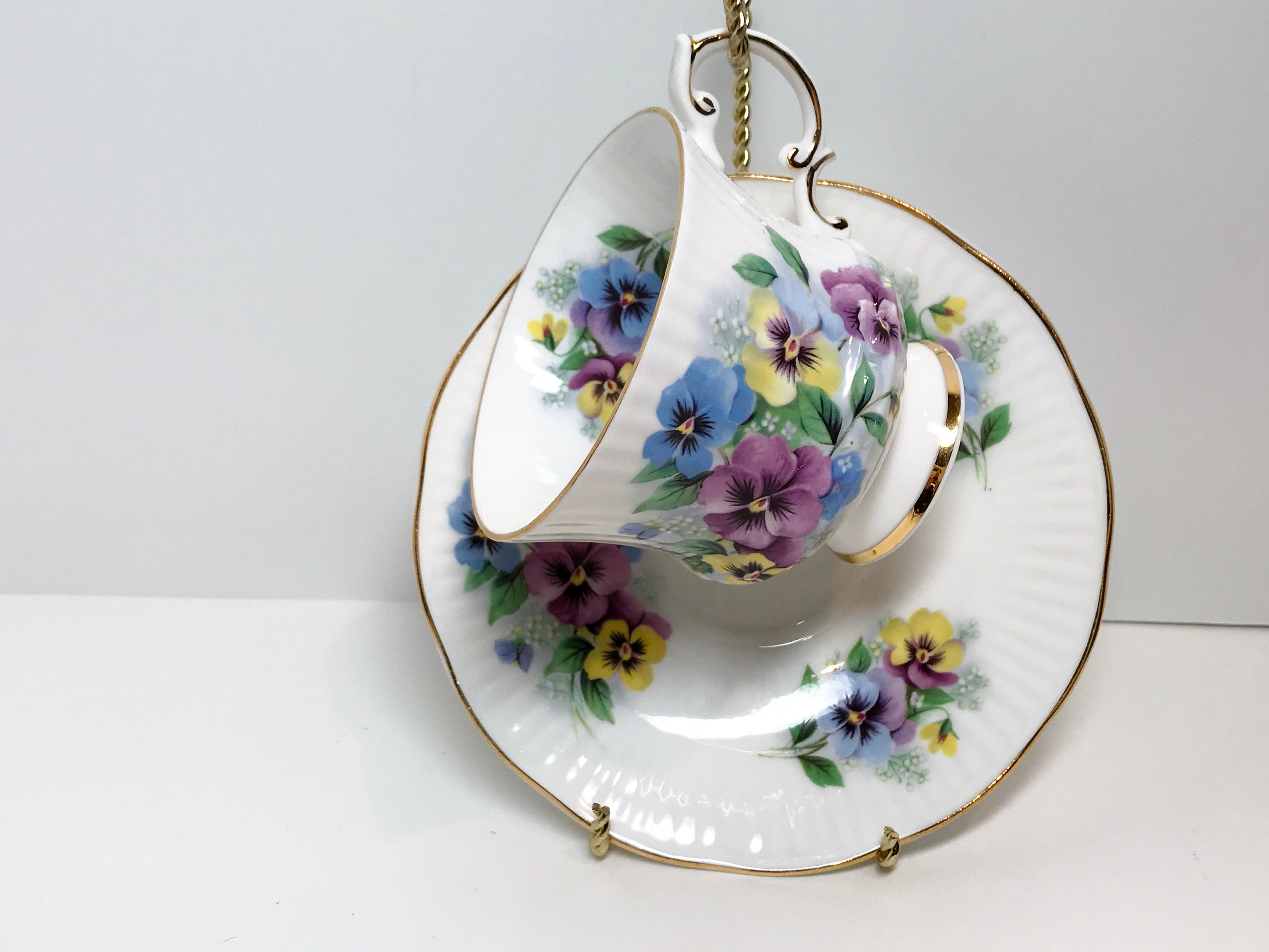 Pansy Tea Cup and Saucer, Elizabethan Tea Cup, Antique Teacups, Vintage ...