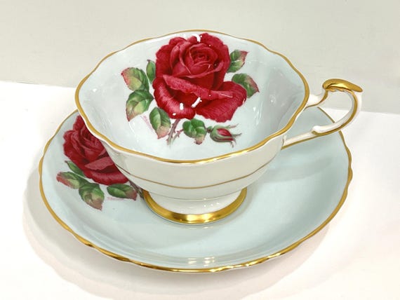 Paragon - AprilsLuxuries